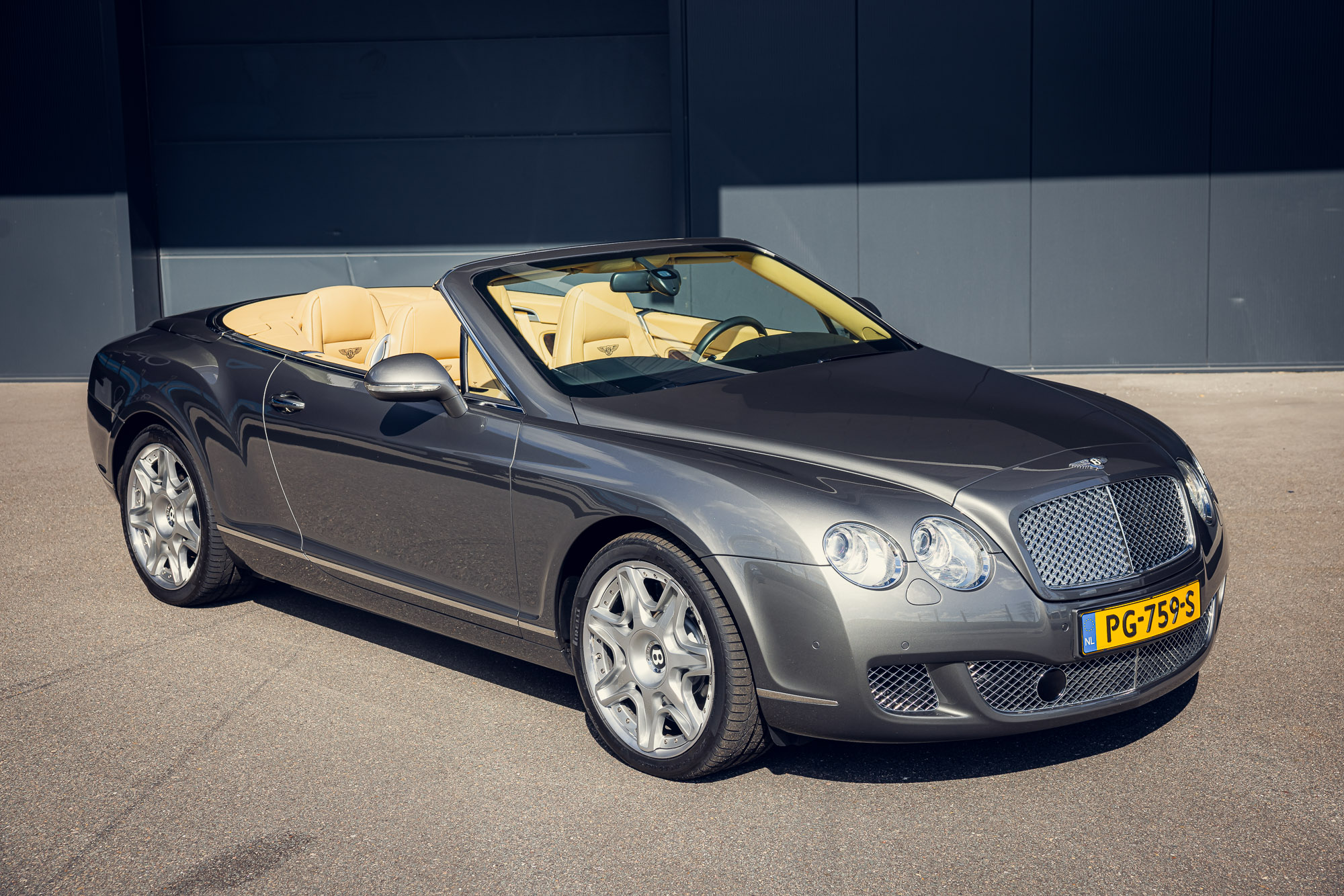 2010 BENTLEY CONTINENTAL GTC W12 for sale by auctionin Breukelen ...