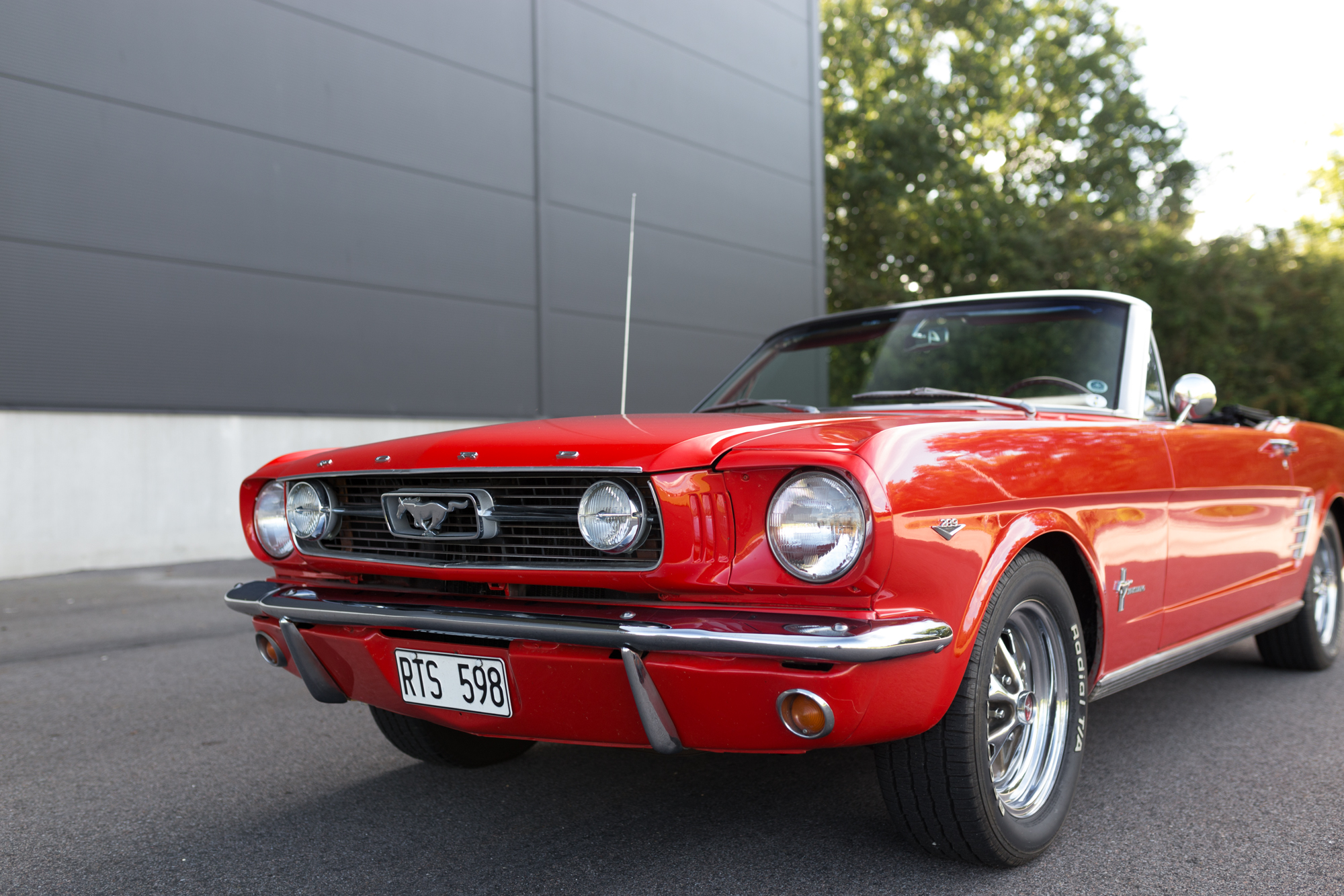 1966 FORD MUSTANG 289 CONVERTIBLE for sale by auction in Sverige, Sweden