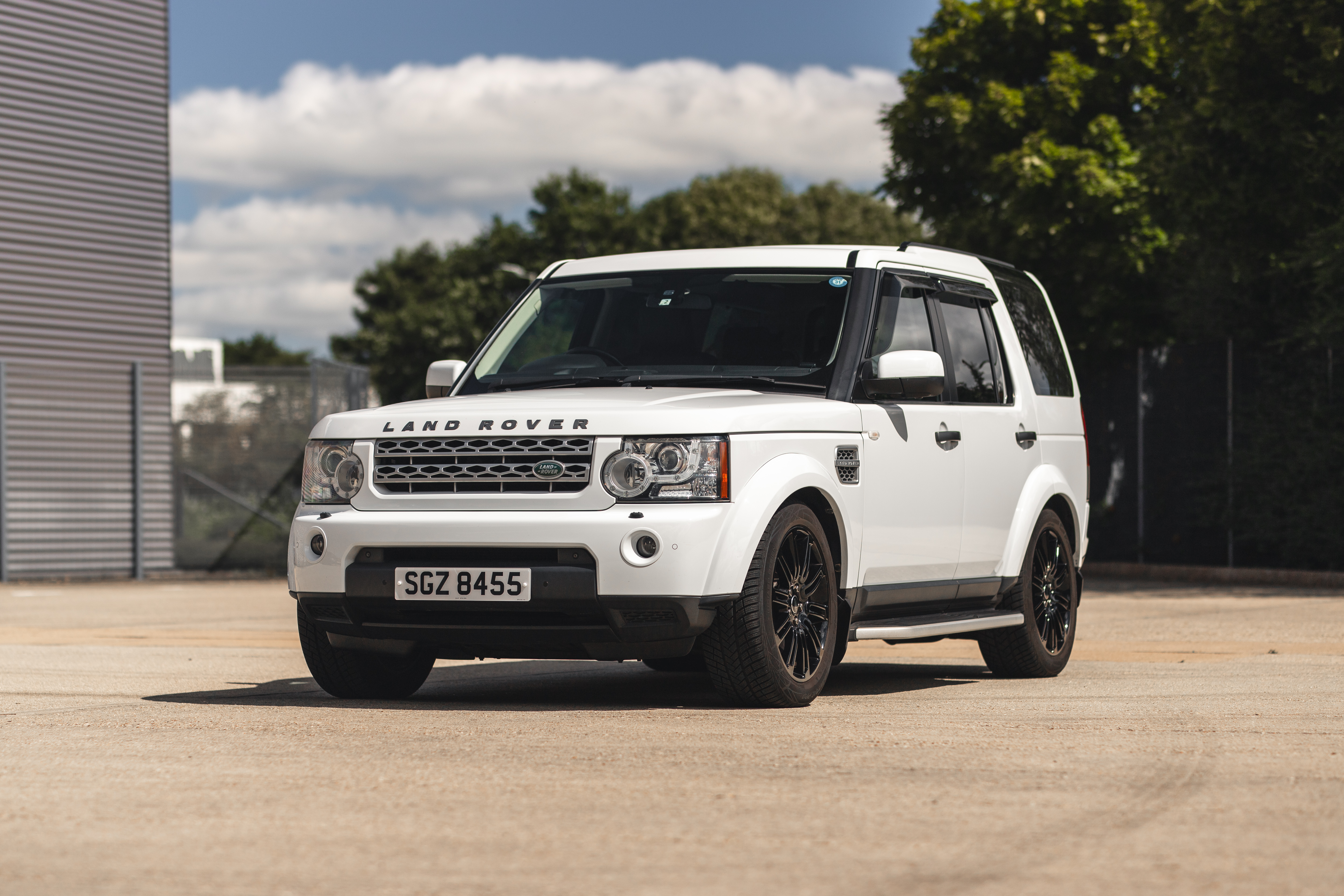 2011 LAND ROVER DISCOVERY 4 5.0L V8 for sale by auctionin Newbury ...