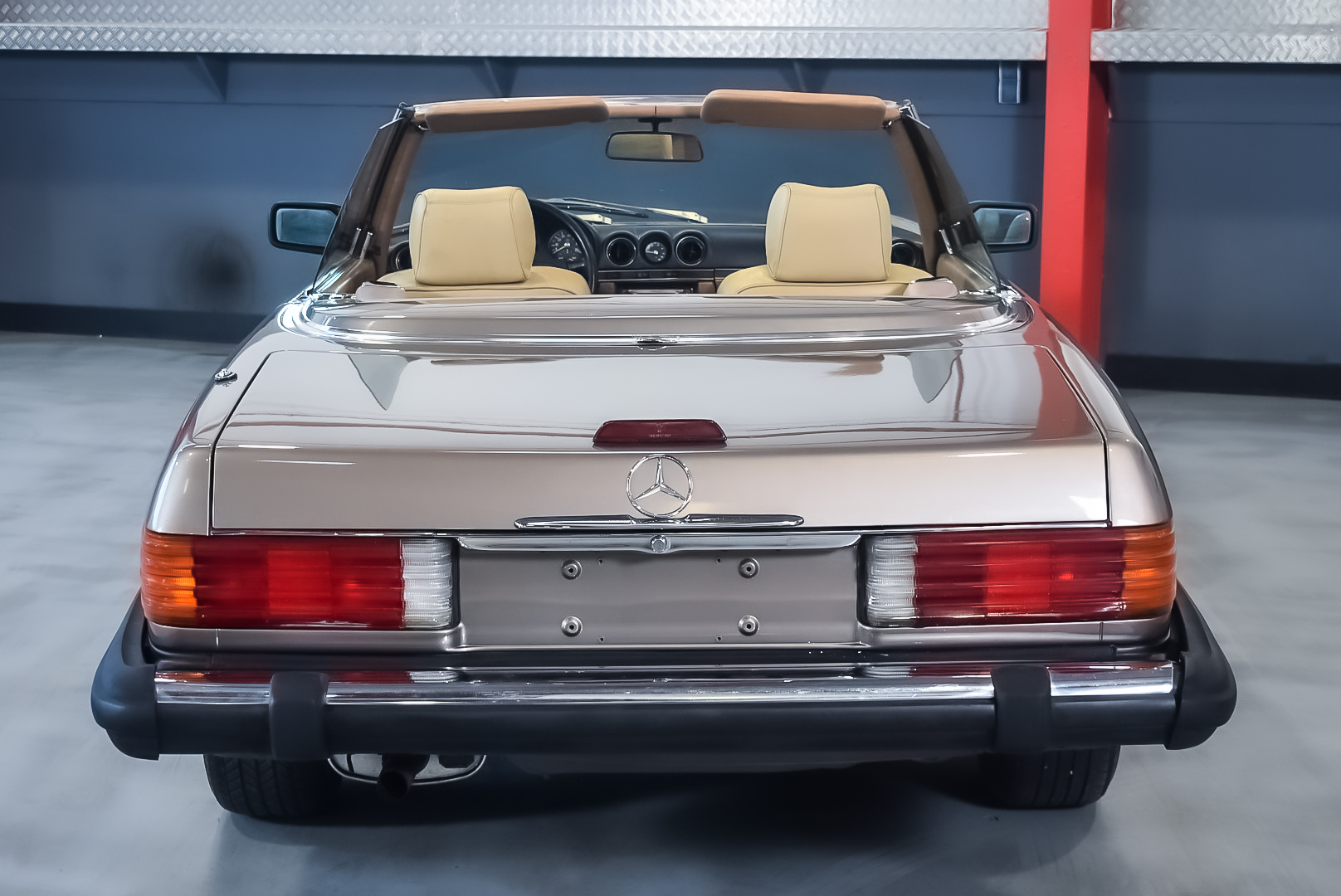 1988 MERCEDES-BENZ (R107) 560SL for sale by auction in Schiedam ...
