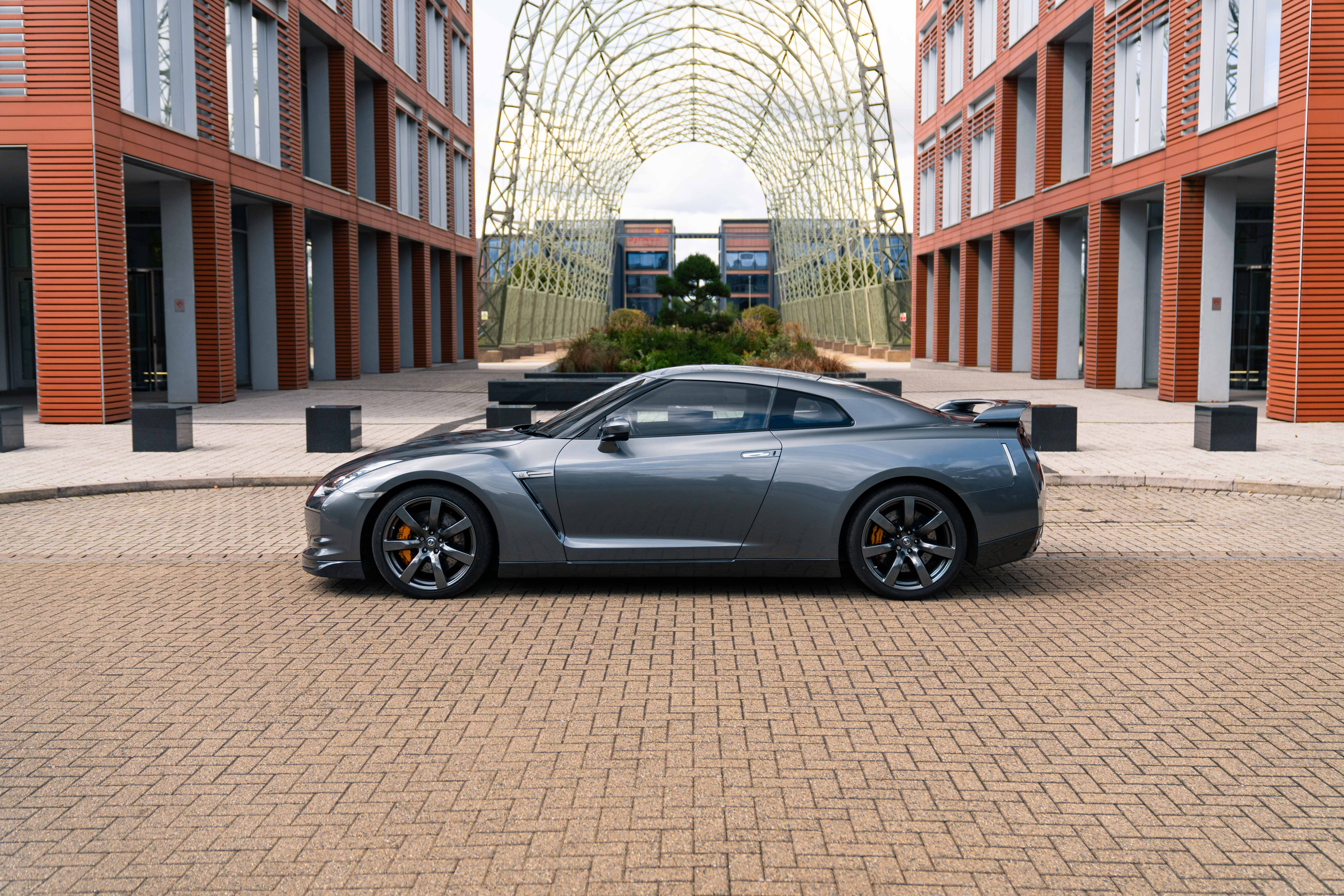 2008 NISSAN (R35) GT-R PREMIUM EDITION - 17,300 KM for sale by auction ...