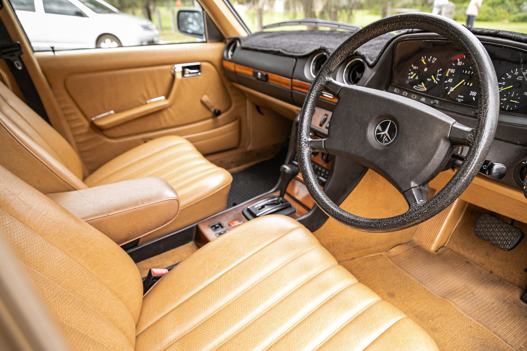 1985 MERCEDES-BENZ (W123) 230 TE for sale in Caulfield, VIC, Australia