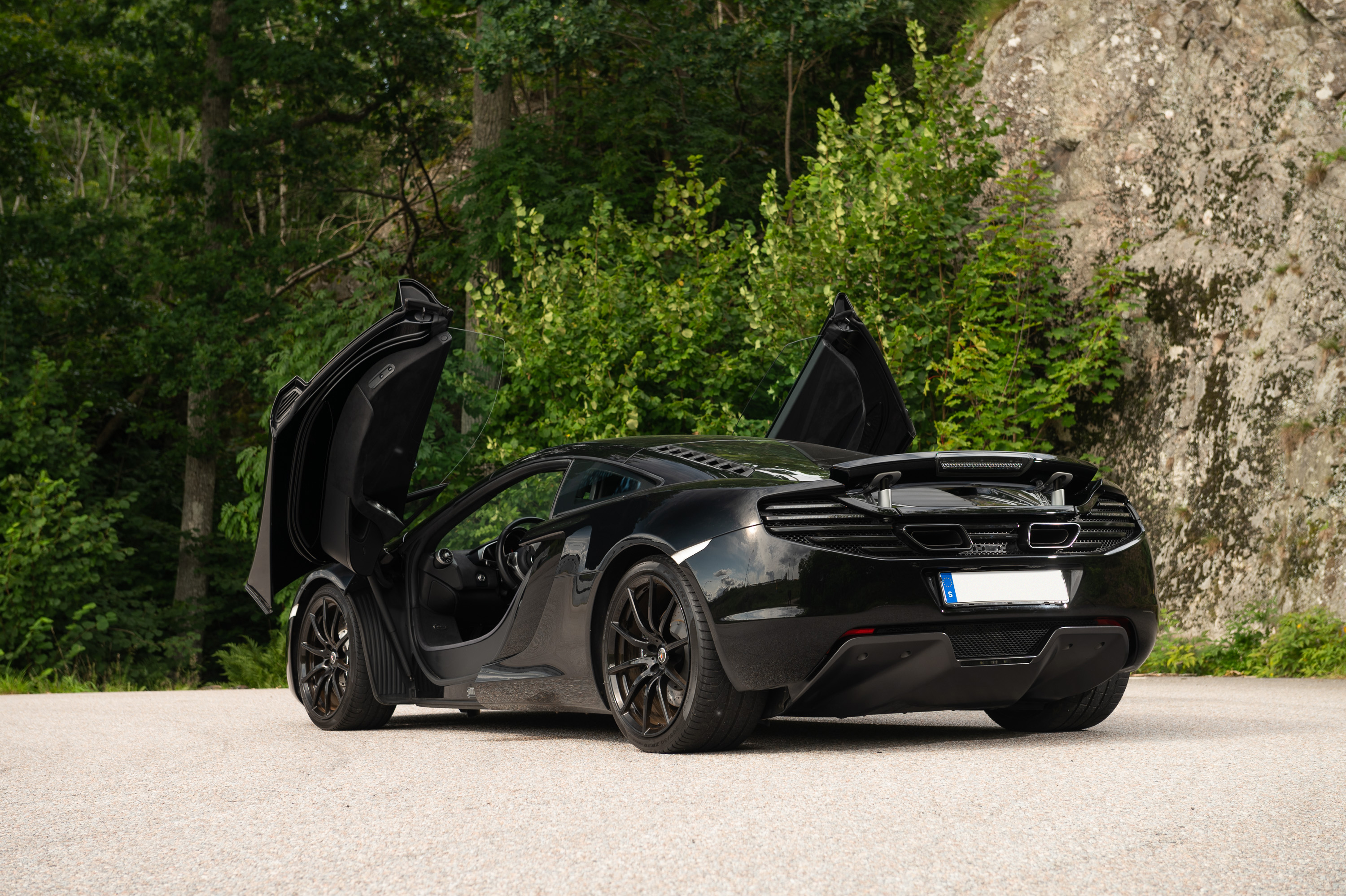 2013 MCLAREN MP4-12C for sale by auction in Sverige, Sweden