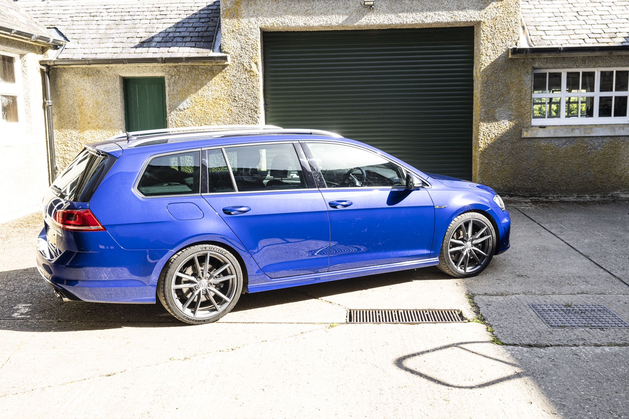 2015 Volkswagen Golf R Estate for sale by auction in Aberfeldy, Perth ...