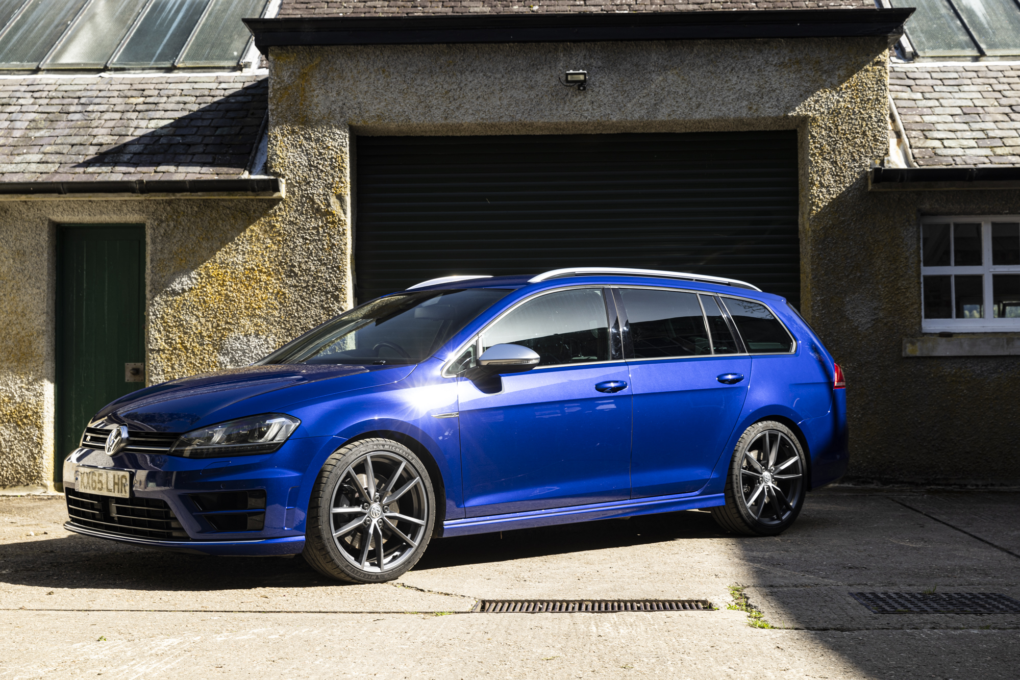 2015 Volkswagen Golf R Estate for sale by auction in Aberfeldy, Perth ...