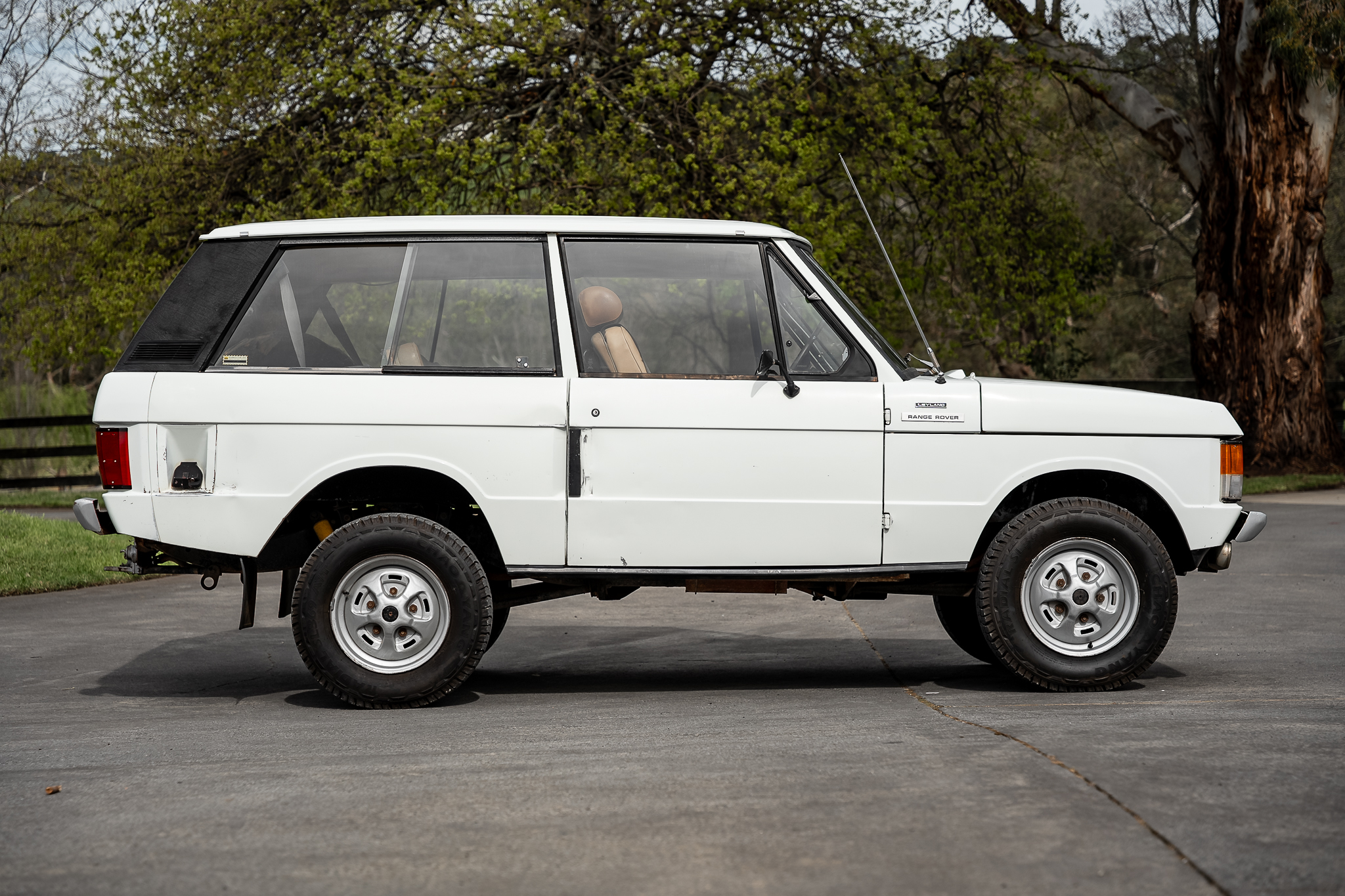 1975 Range Rover Classic 2 Door 'Suffix D' for sale by auction in ...