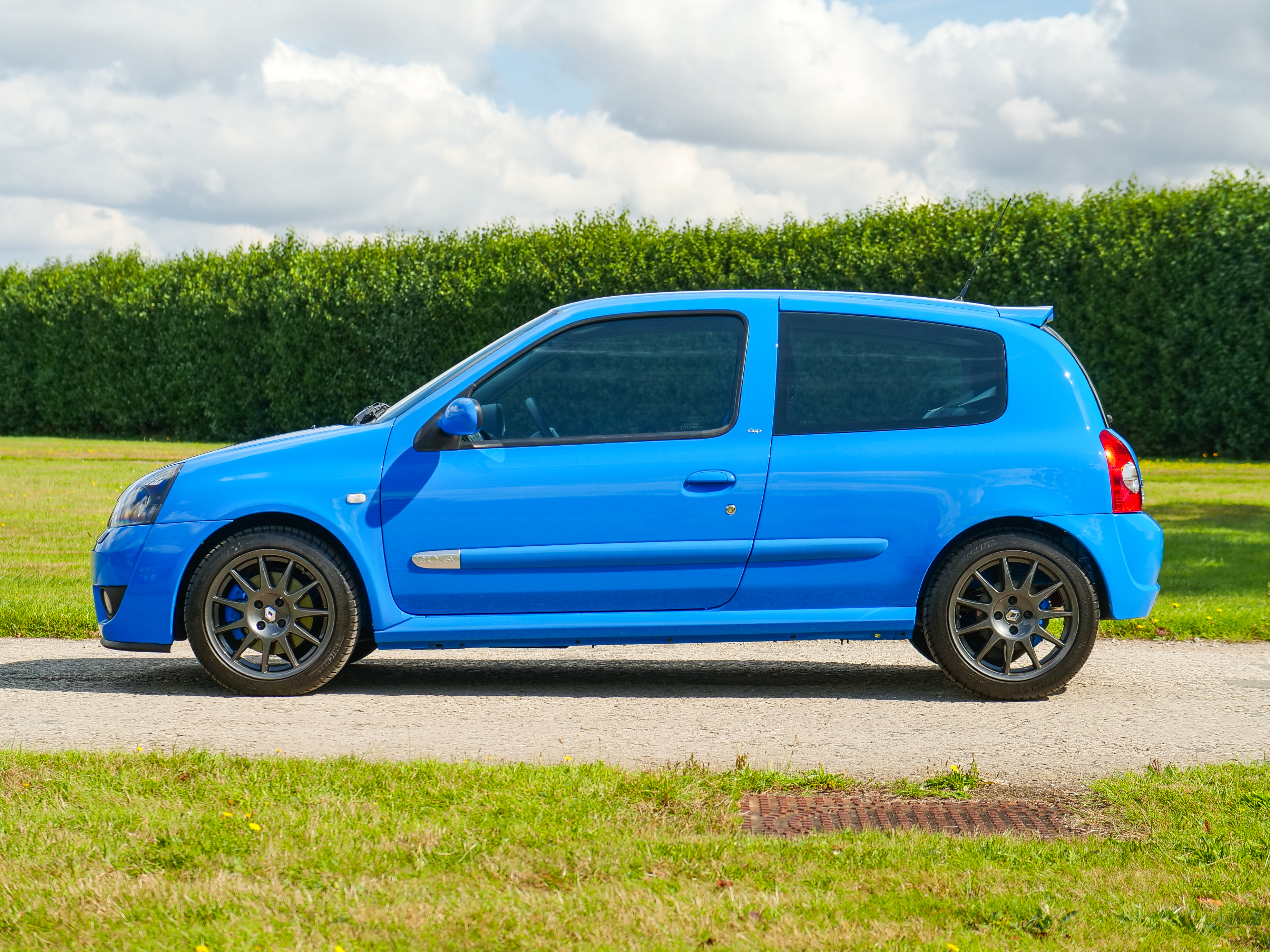 2005 Renaultsport Clio 182 Cup for sale by auction in West Malling ...