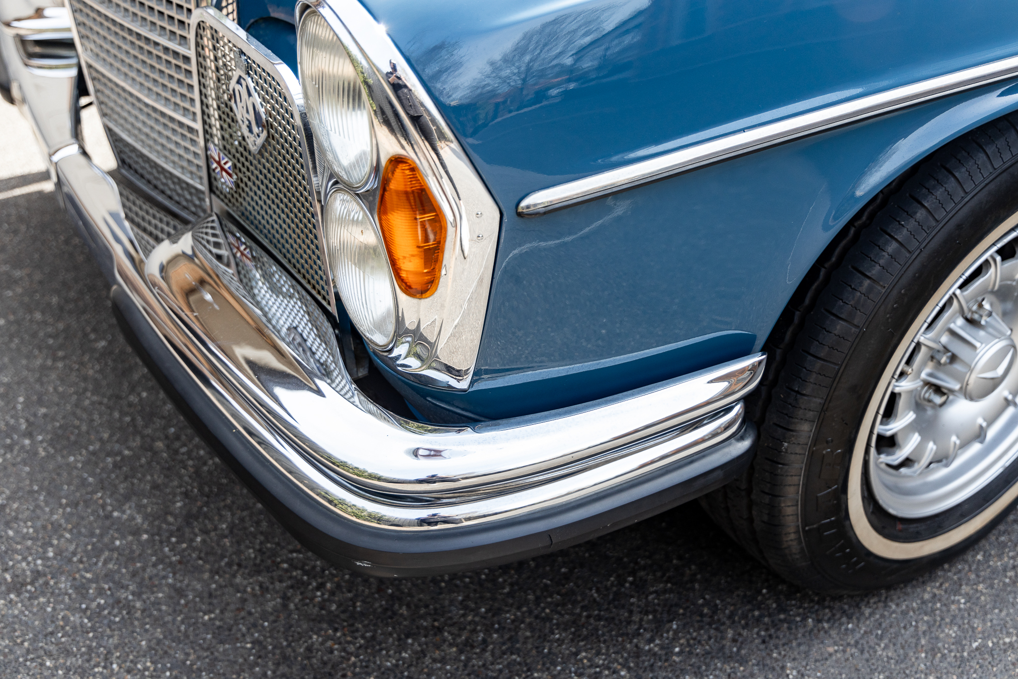 1972 MERCEDES-BENZ (W116) 280 SE 3.5 for sale by auction in Wandana ...