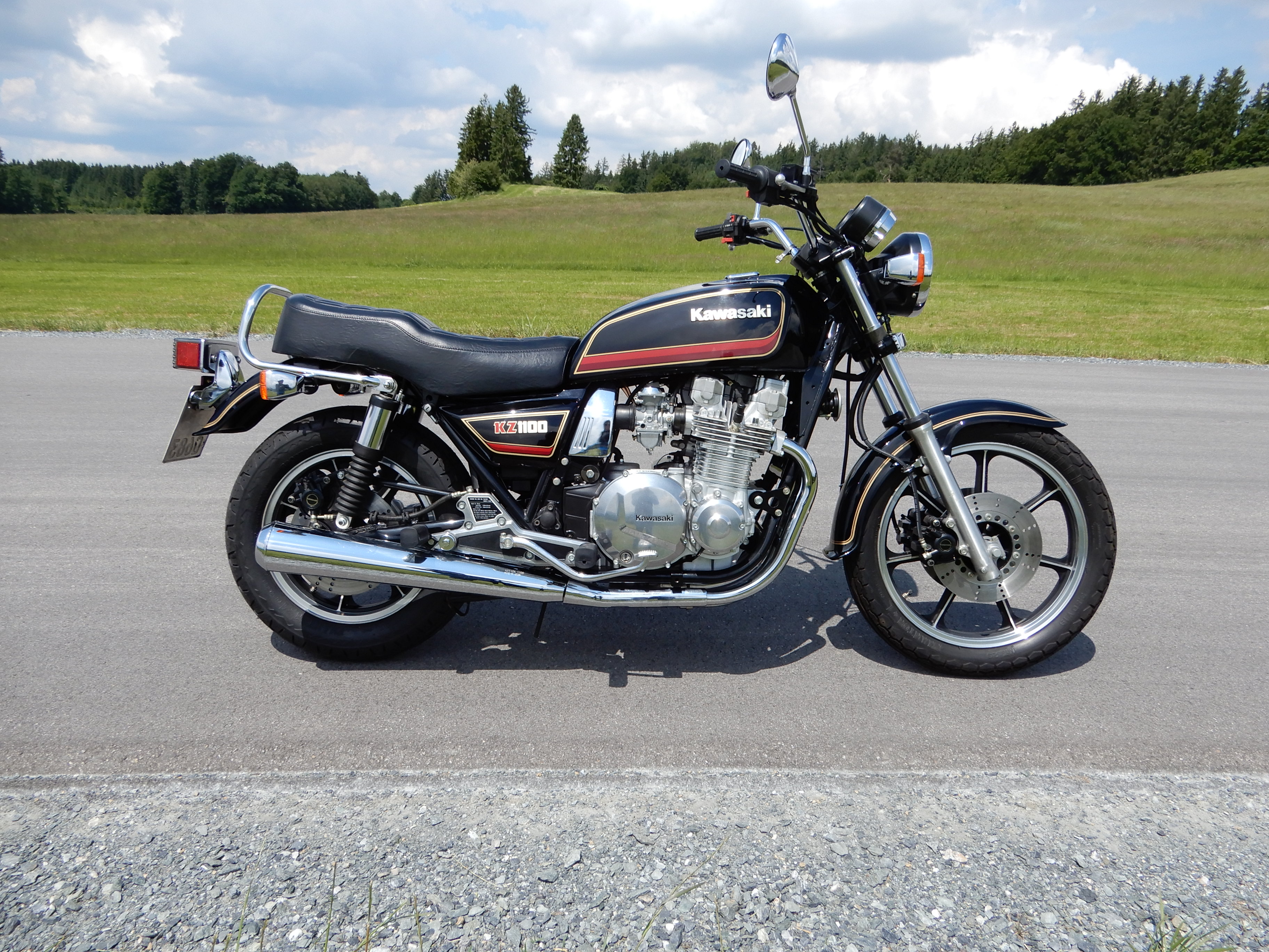 1982 Kawasaki KZ1100-A3 - 639 MILES for sale by auction in Traunstein ...