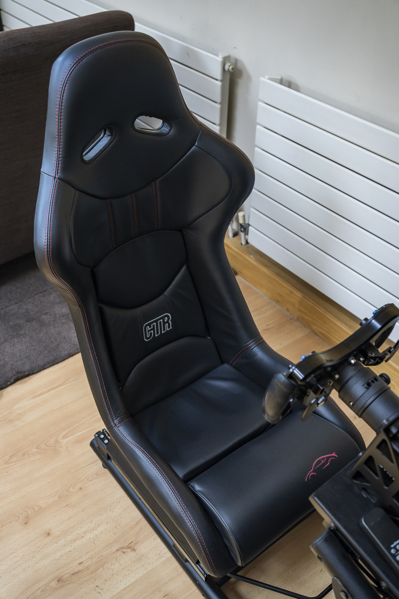 TrackTime Race Rig Simucube 2 Racing Simulator for sale by auction in ...