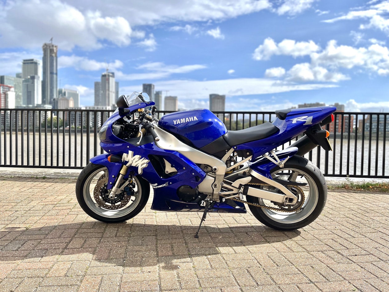 1998 Yamaha R1 for sale by classified listing in London, United Kingdom