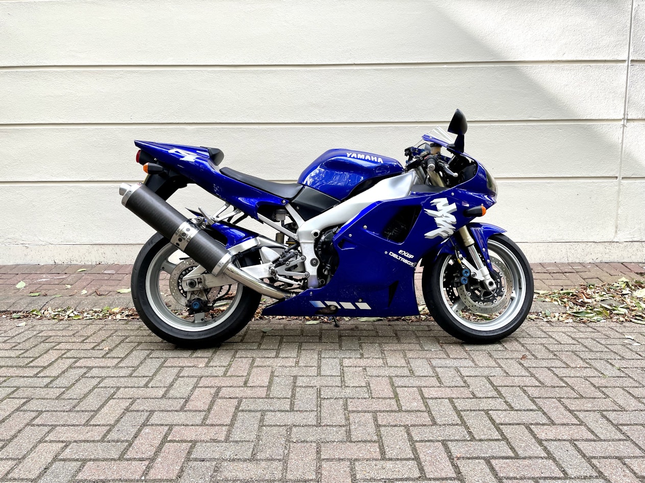 1998 Yamaha R1 for sale by classified listing in London, United Kingdom