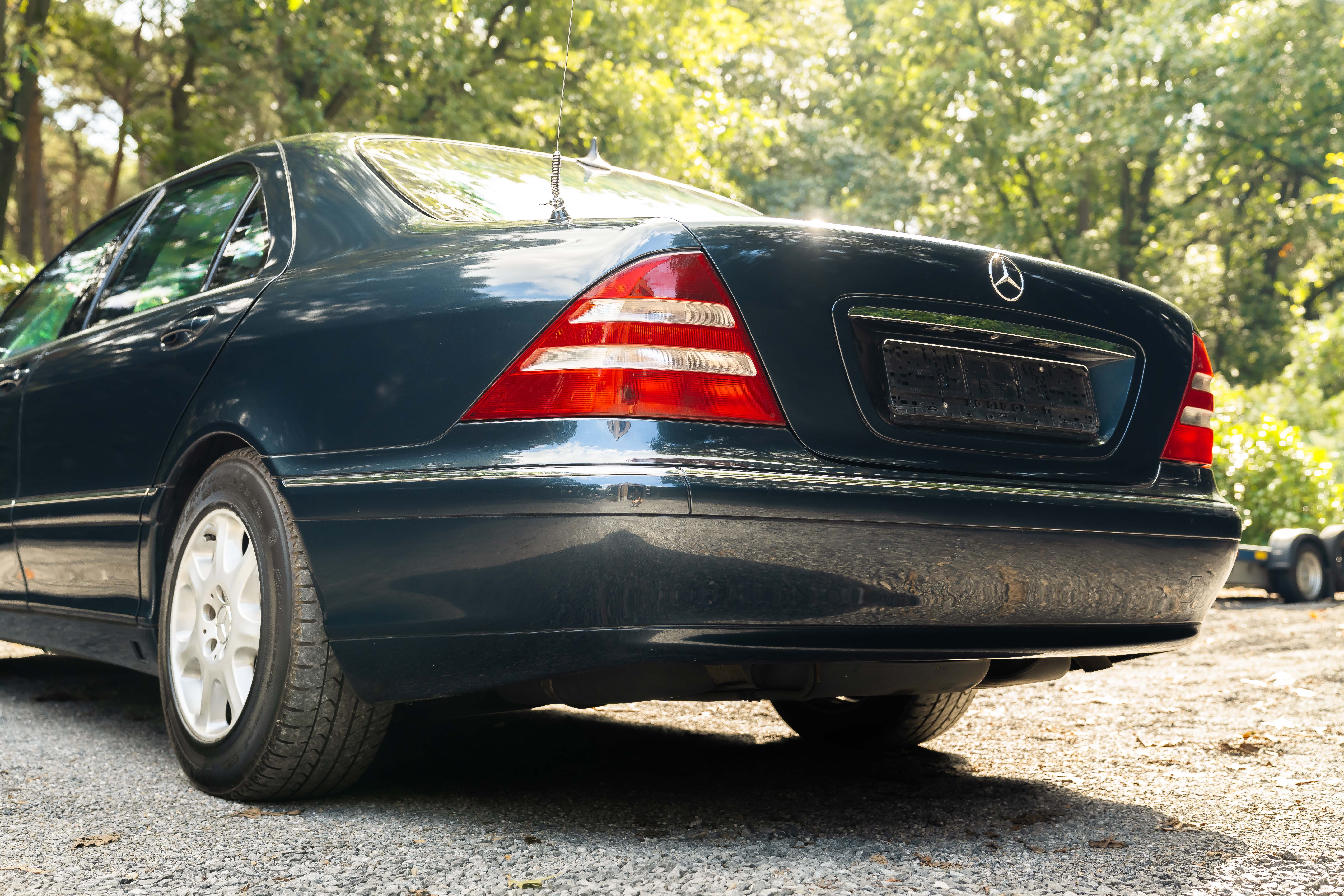 2002 Mercedes-Benz (W220) S500 'GUARD' B7 for sale by auction in Malle ...