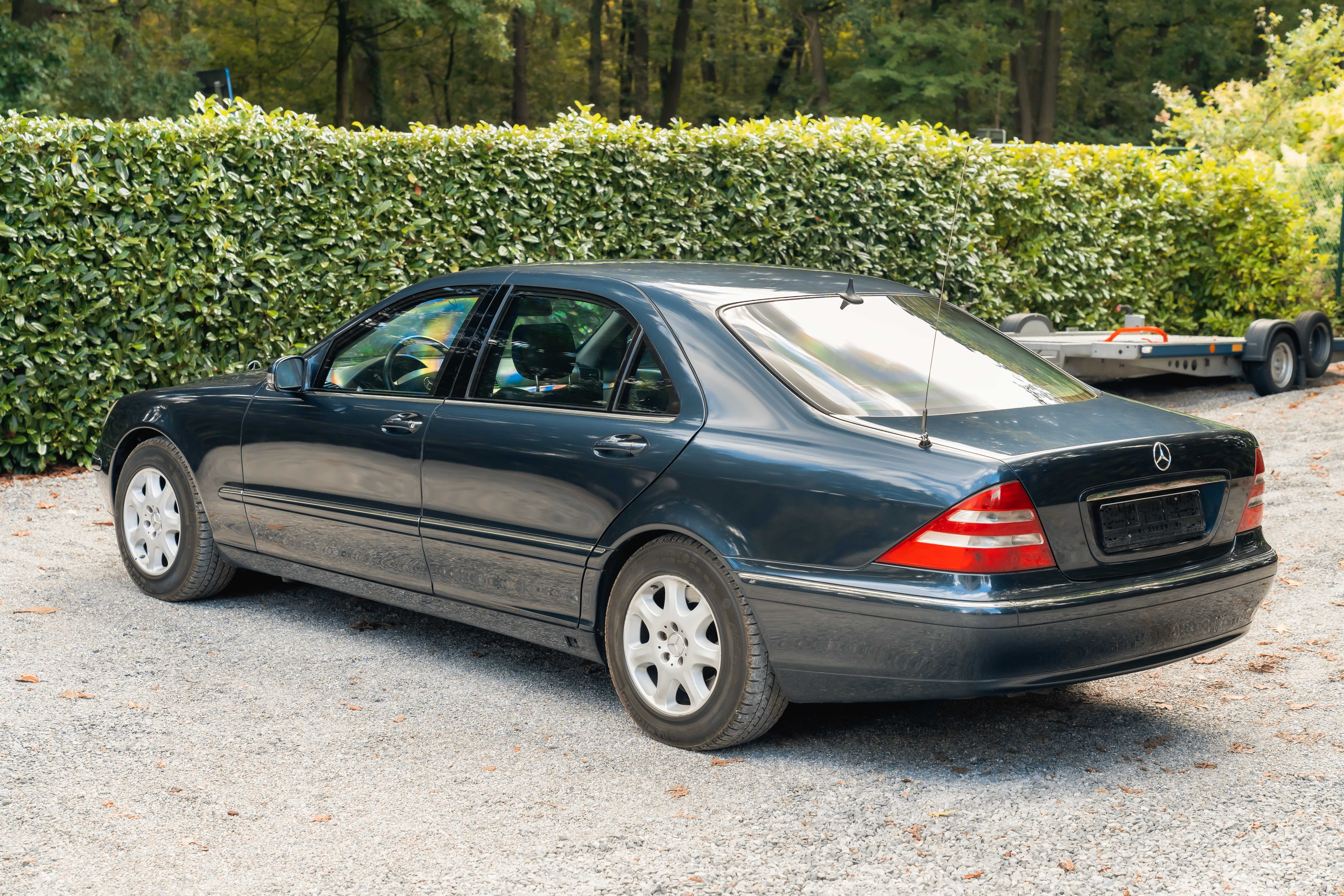 2002 Mercedes-Benz (W220) S500 'GUARD' B7 for sale by auction in Malle ...