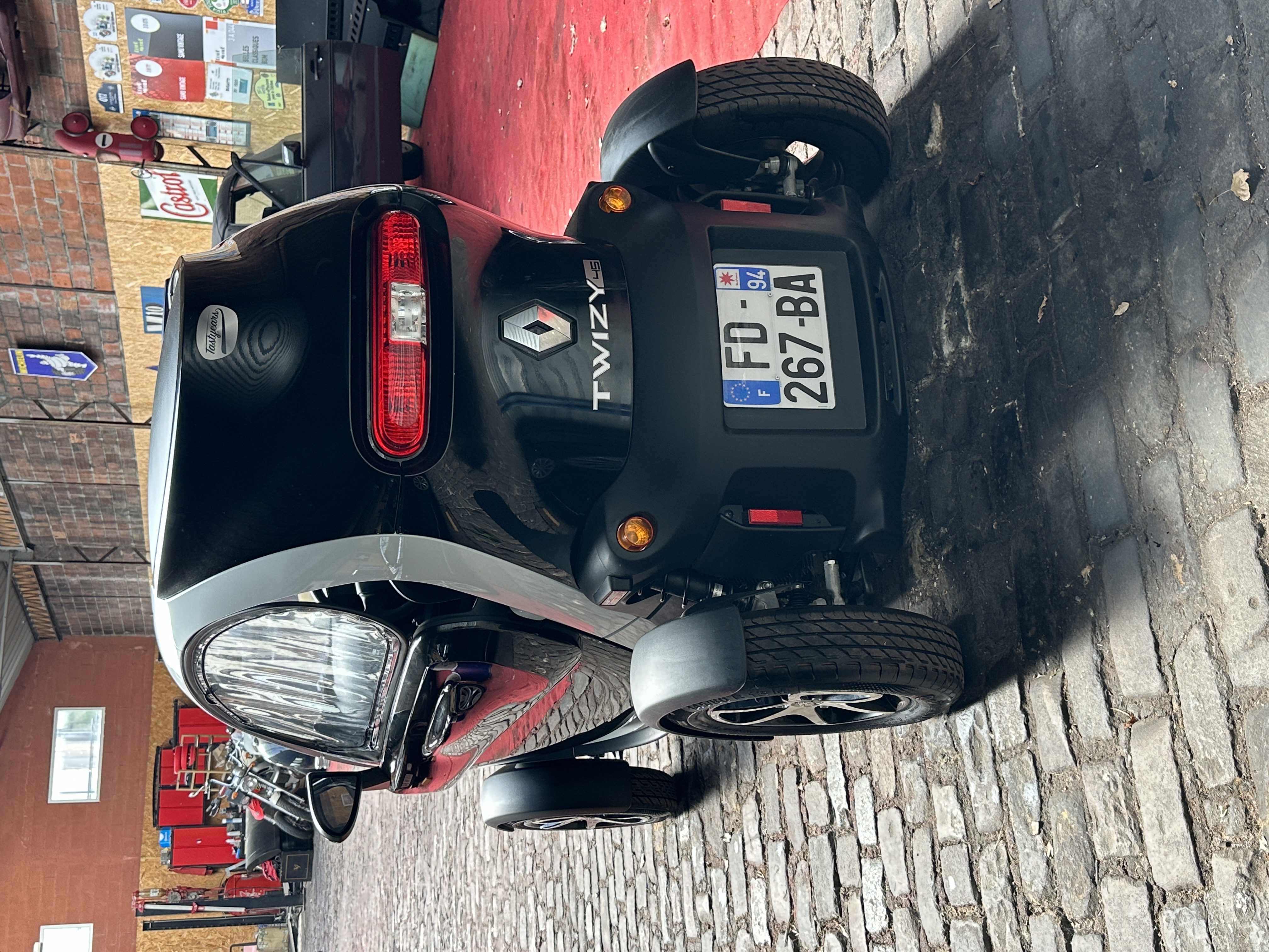 2019 Renault Twizy 45 Technic - 223 KM for sale by auction in Paris, France