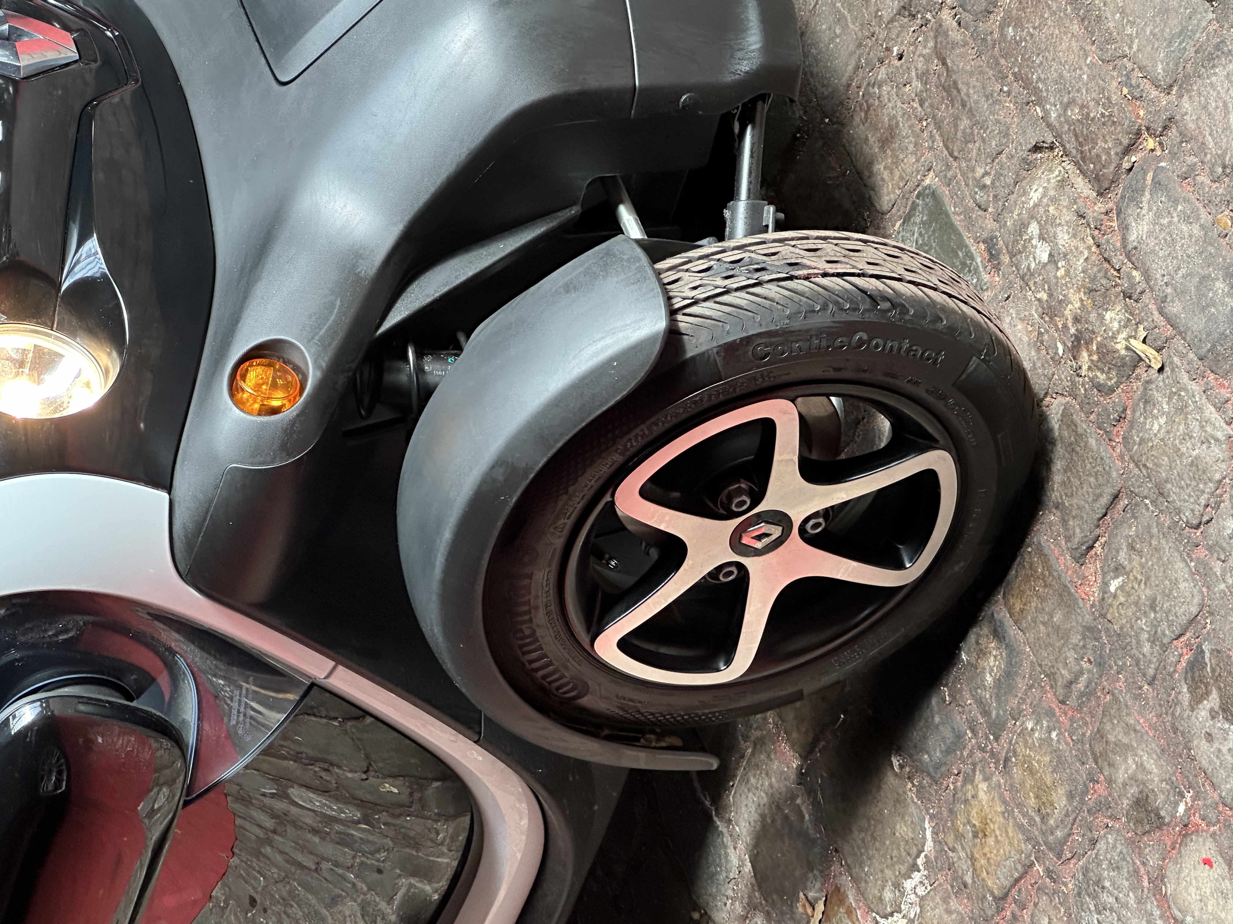 2019 Renault Twizy 45 Technic - 223 KM for sale by auction in Paris, France