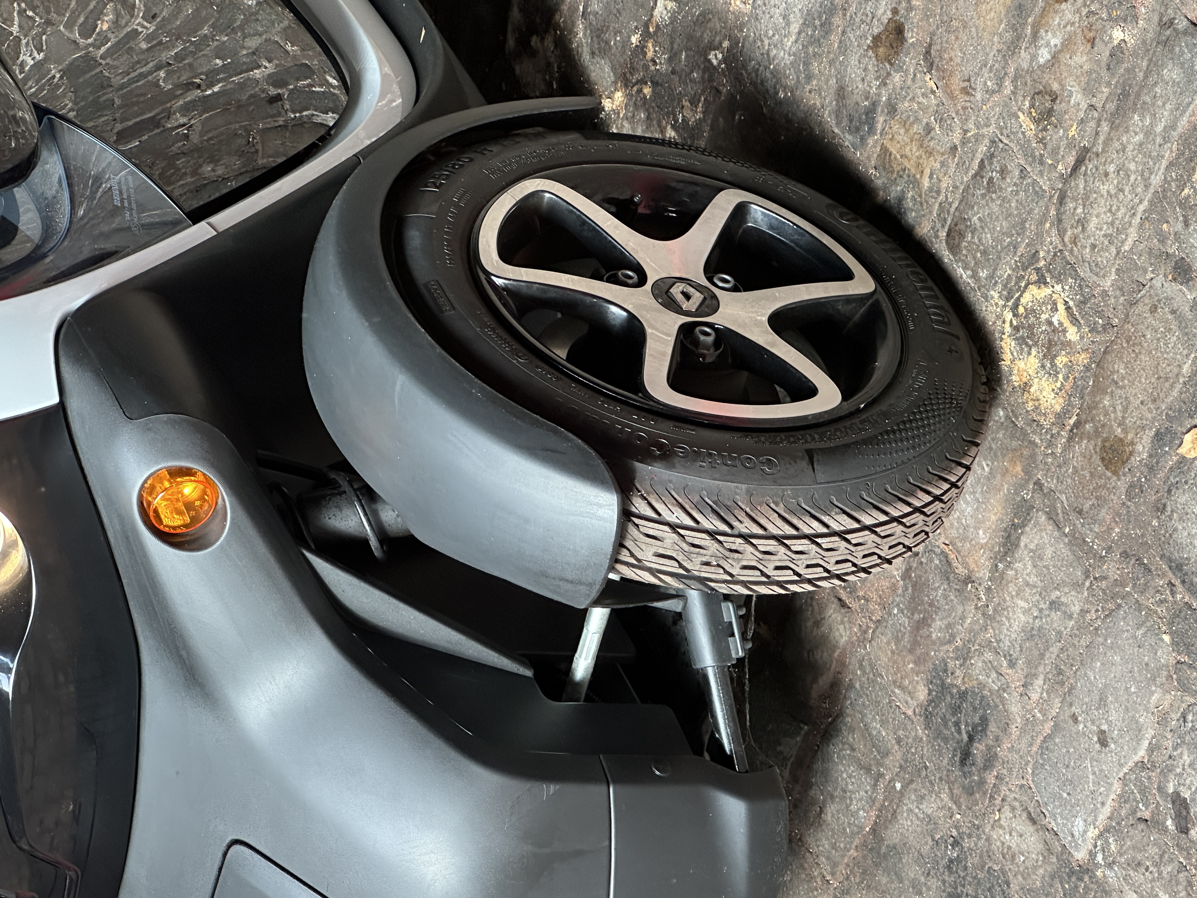 2019 Renault Twizy 45 Technic - 223 KM for sale by auction in Paris, France