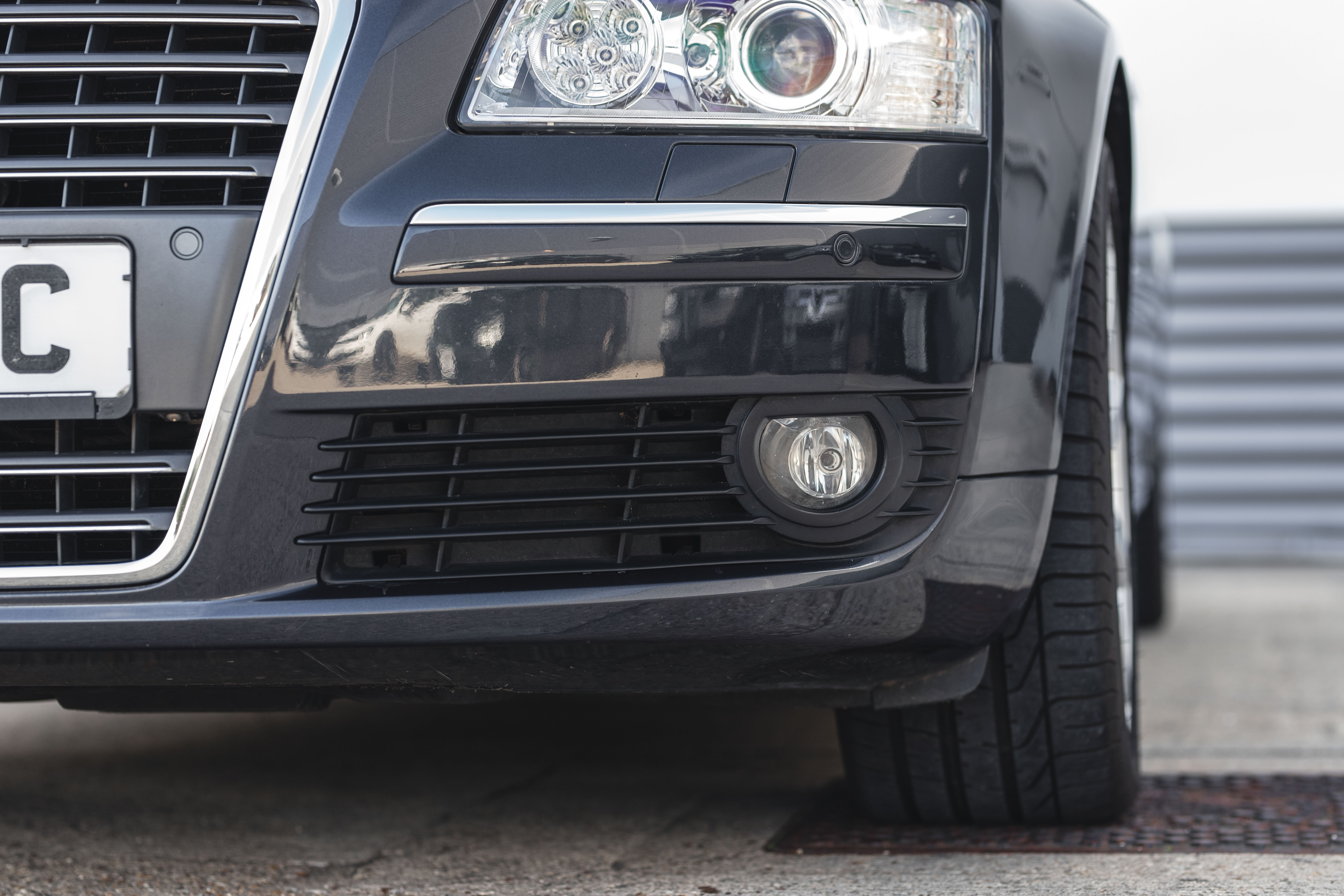 2005 Audi A8 L W12 for sale by auction in Newbury, Berkshire, United ...