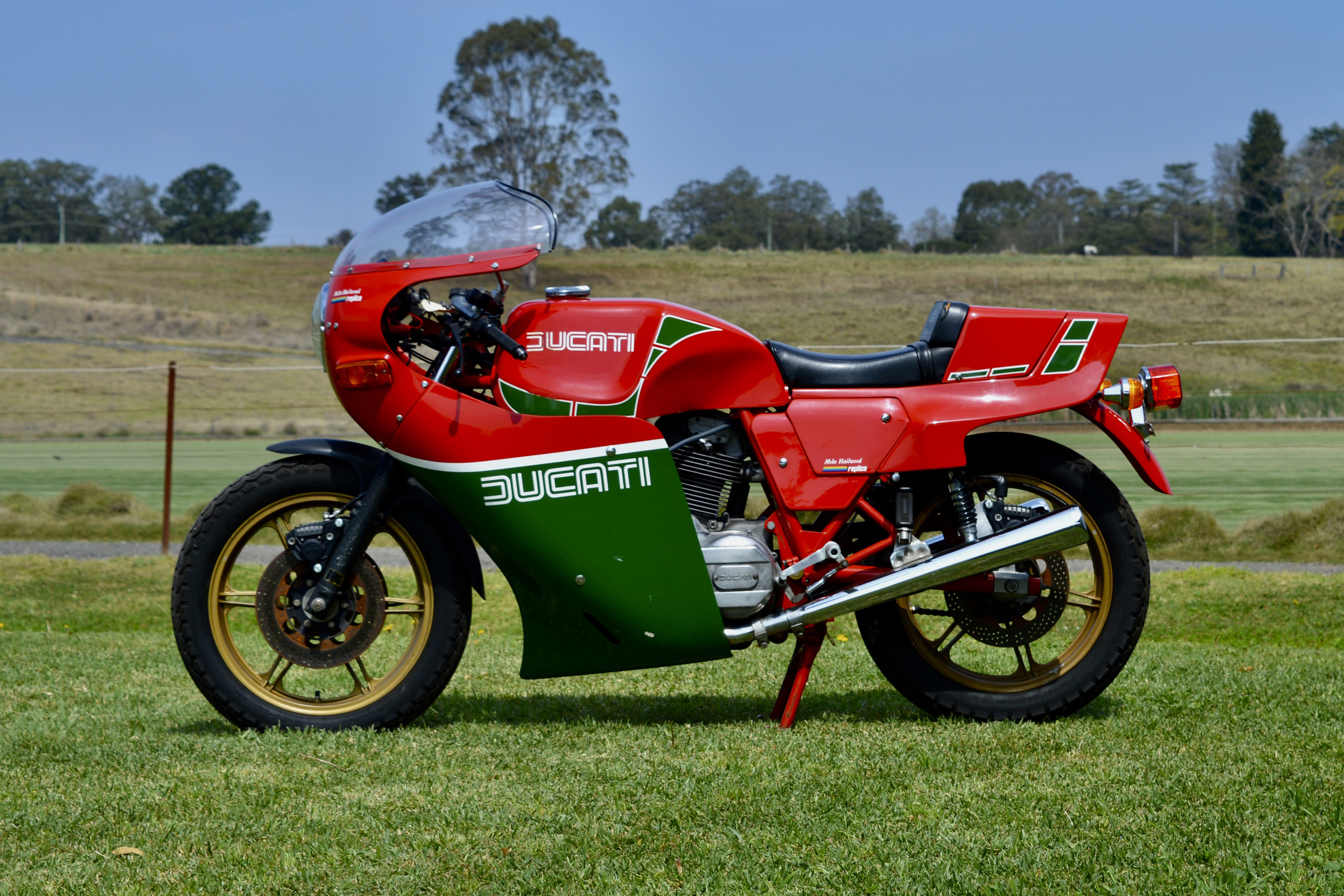 1983 Ducati 900 - Mike Hailwood Replica for sale by auction in Dural ...