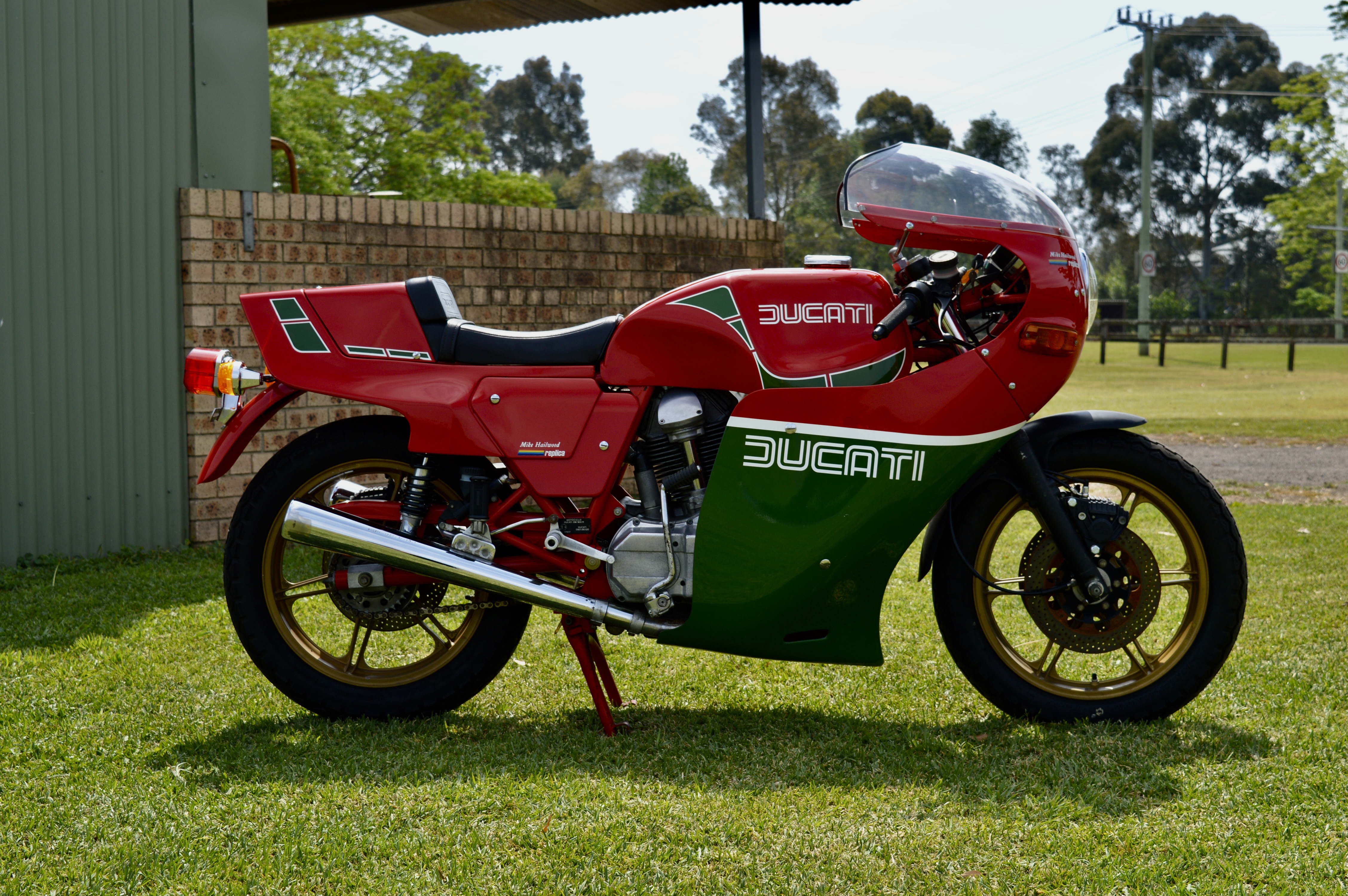 1983 Ducati 900 - Mike Hailwood Replica for sale by auction in Dural ...