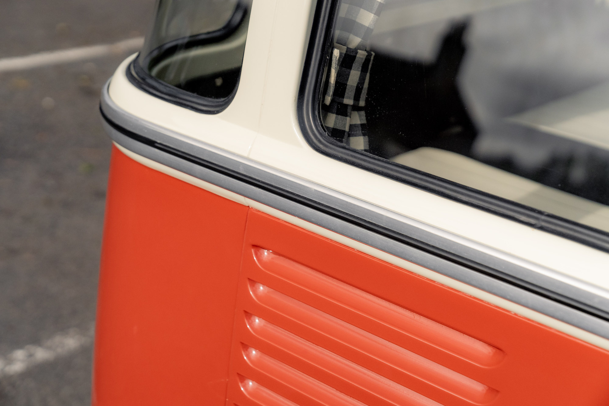1974 Volkswagen T2 15-Window Splitscreen Campervan for sale by auction ...