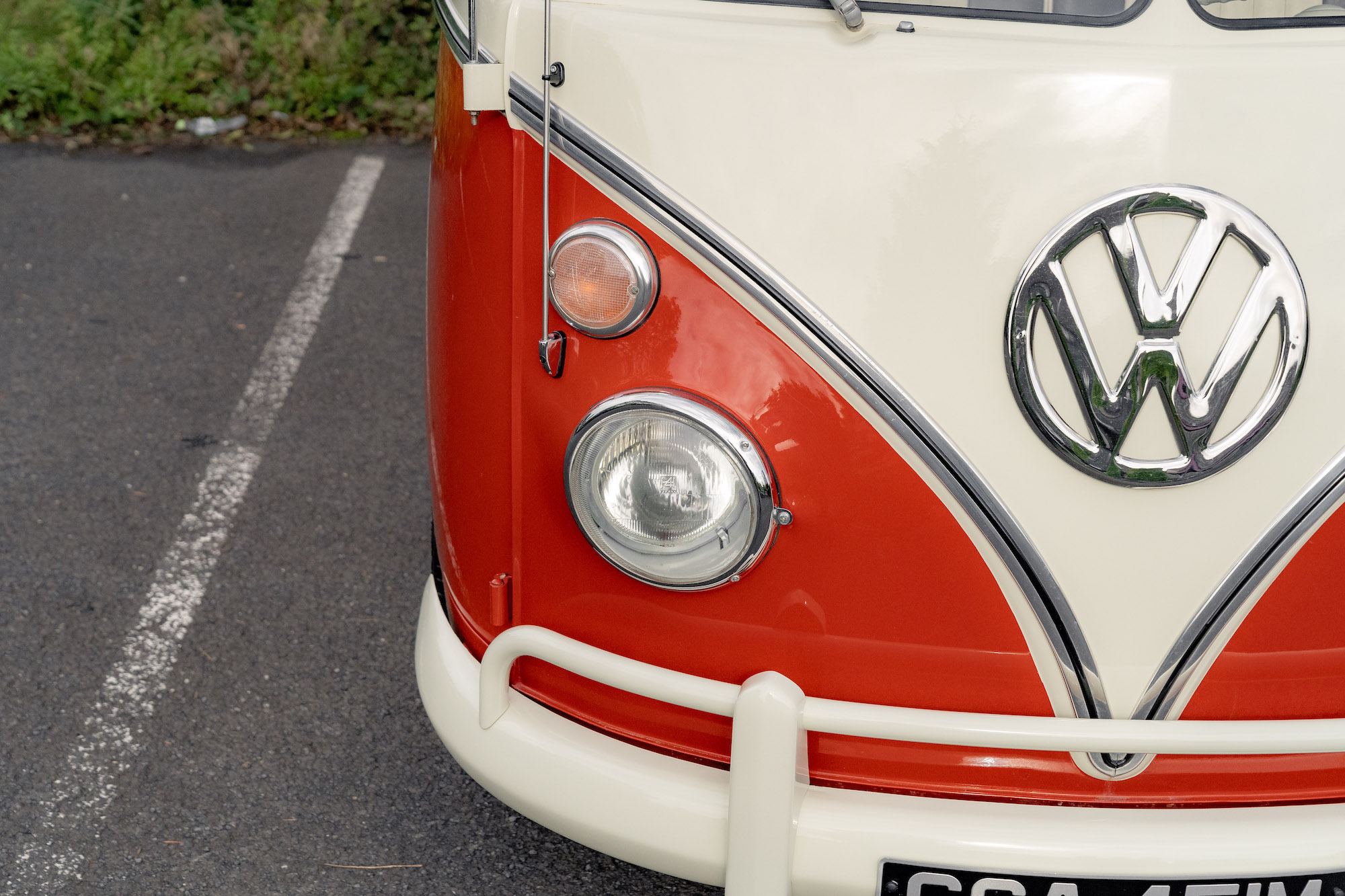 1974 Volkswagen T2 15-Window Splitscreen Campervan for sale by auction ...
