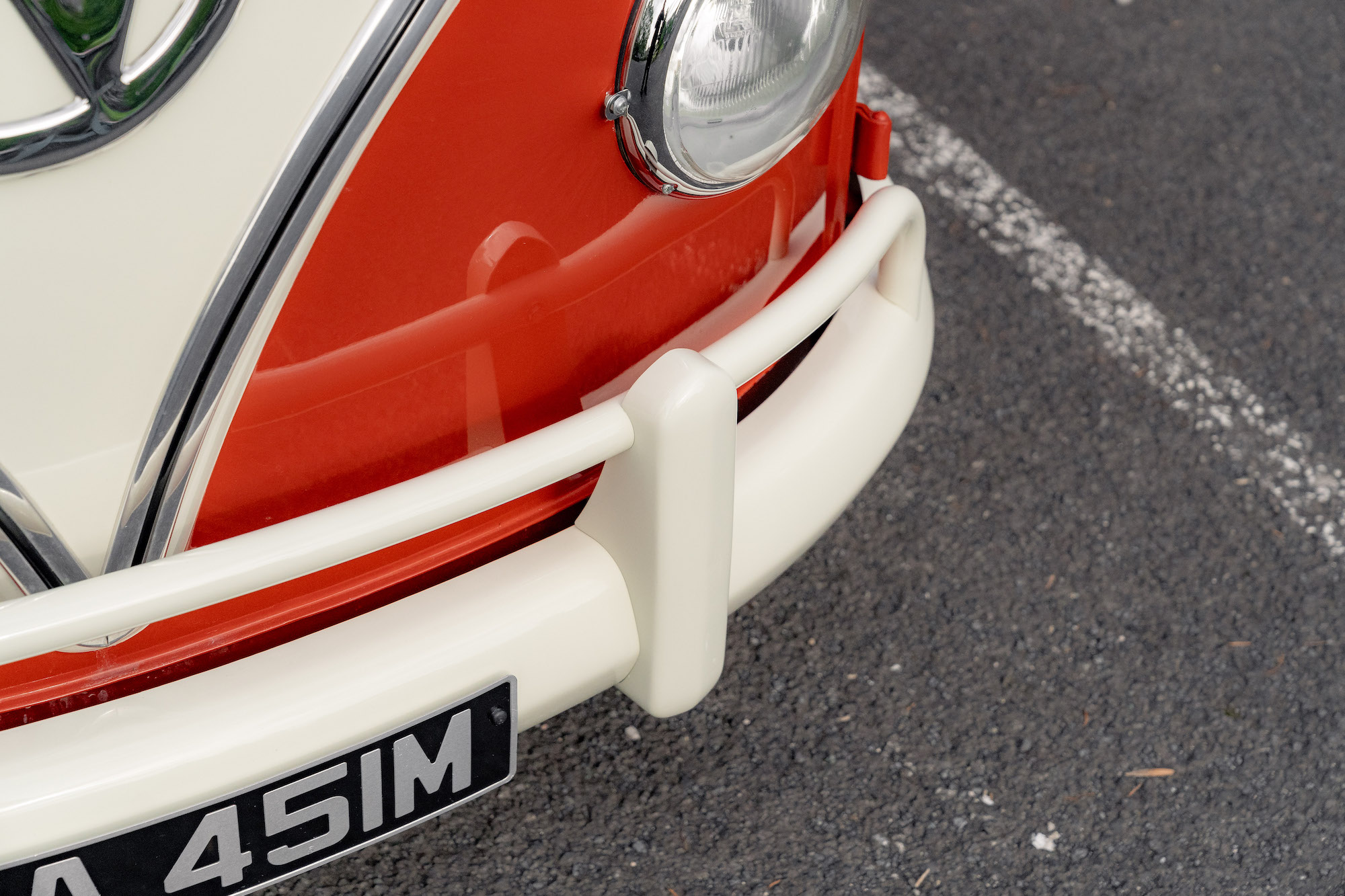 1974 Volkswagen T2 15-Window Splitscreen Campervan for sale by auction ...