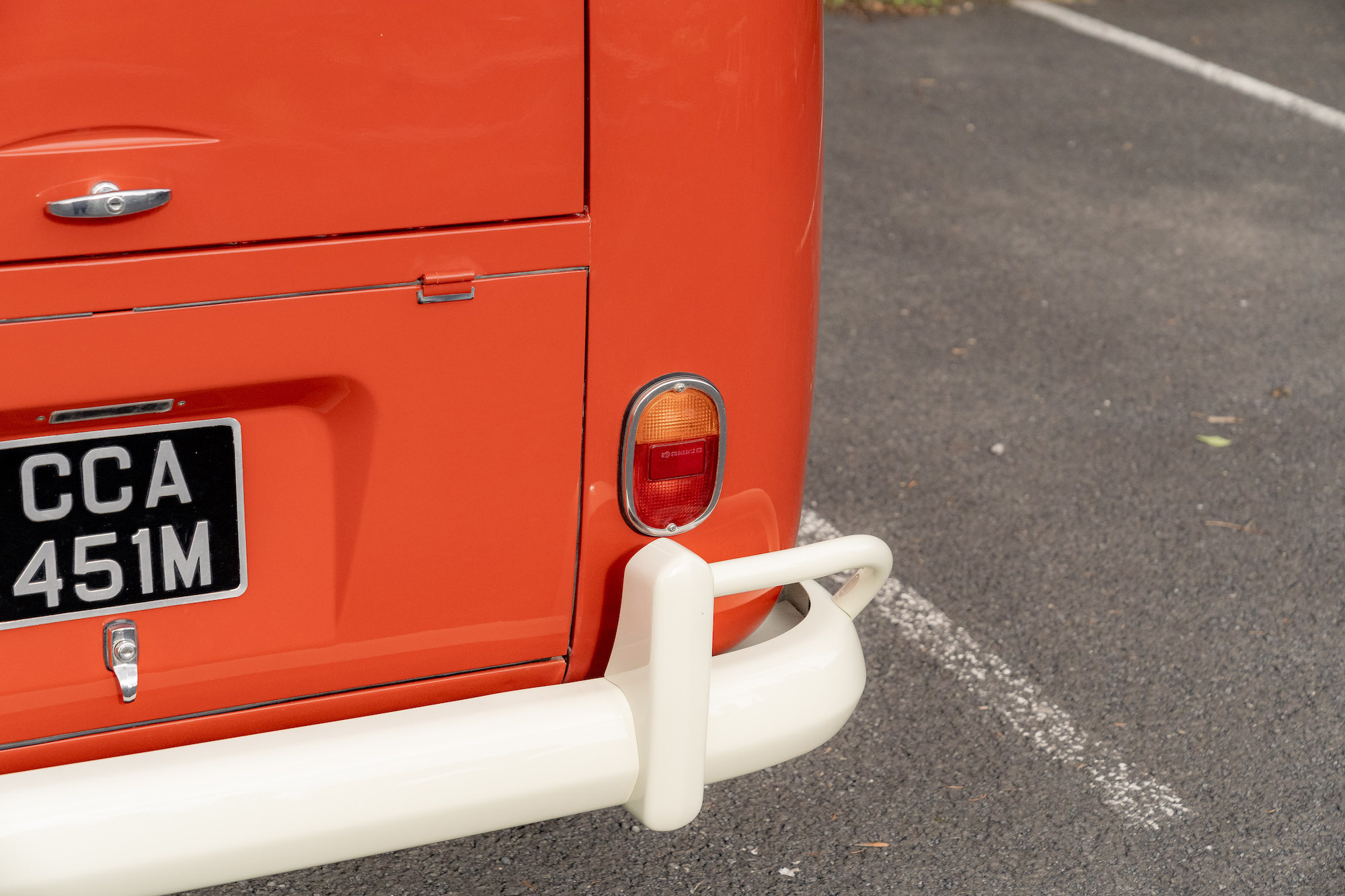 1974 Volkswagen T2 15-Window Splitscreen Campervan for sale by auction ...