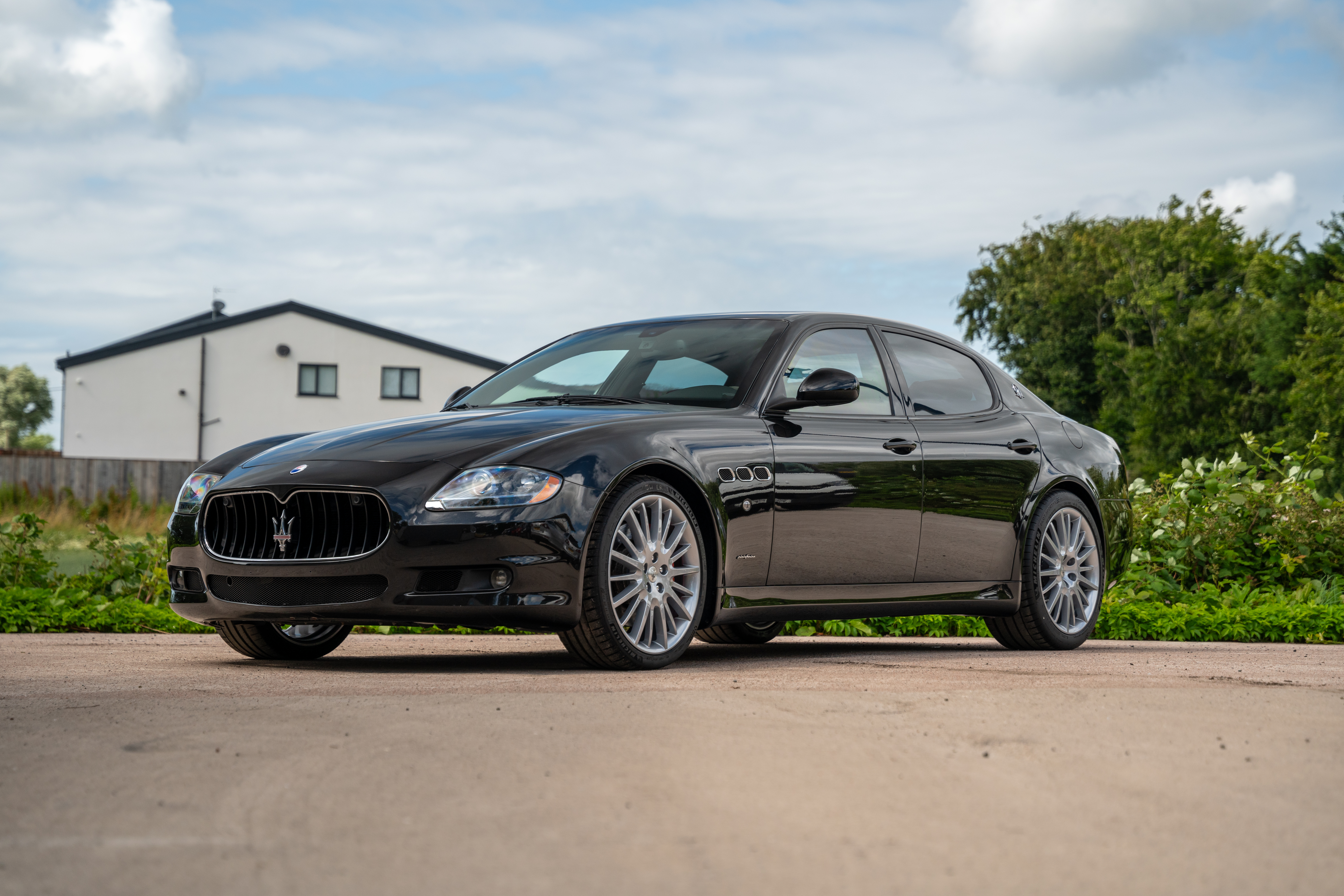 2012 Maserati Quattroporte Sport GTS - LHD - VAT Q for sale by auction ...