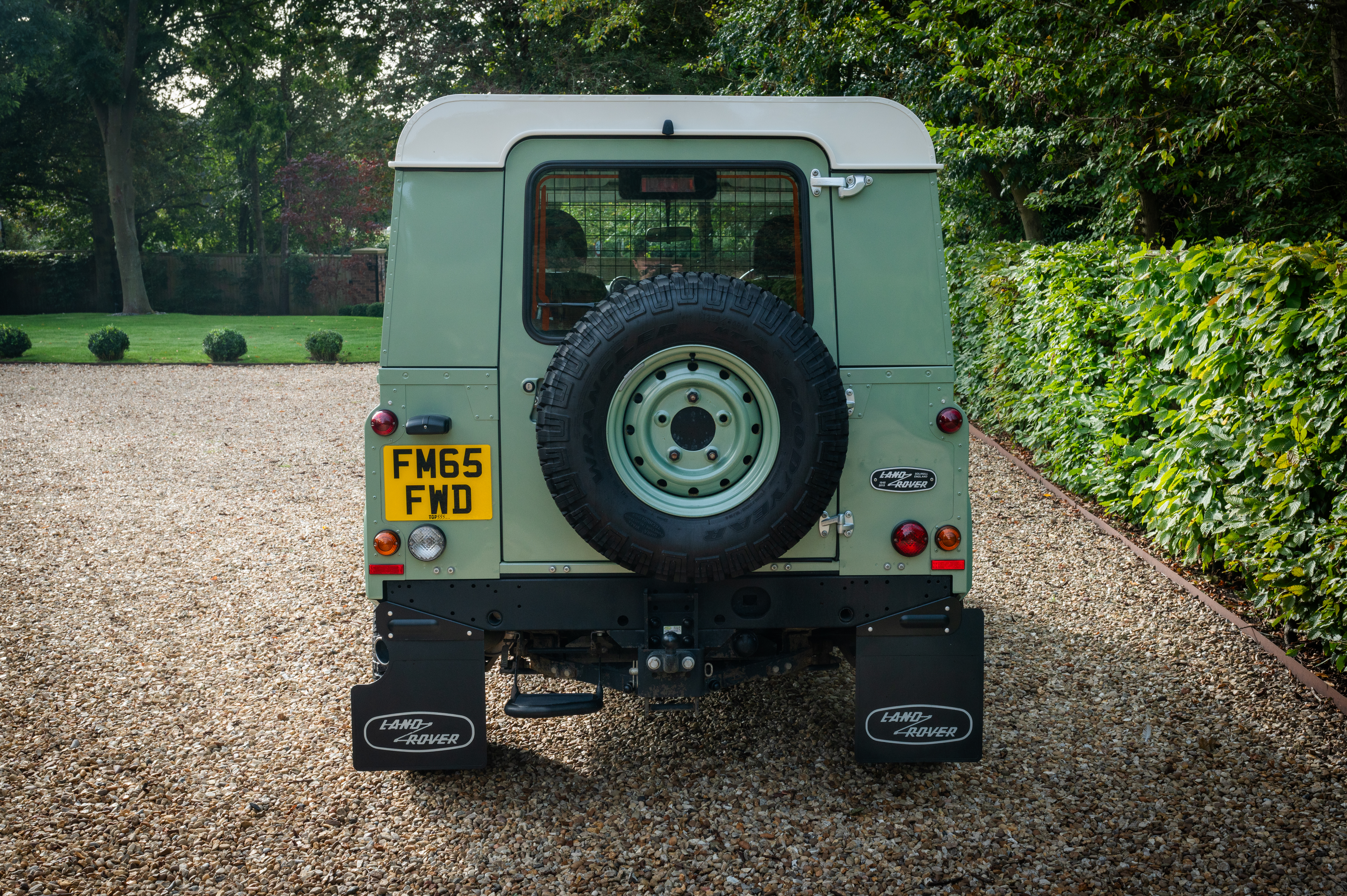 2015 Land Rover Defender 90 Heritage for sale by auction in Stamford ...