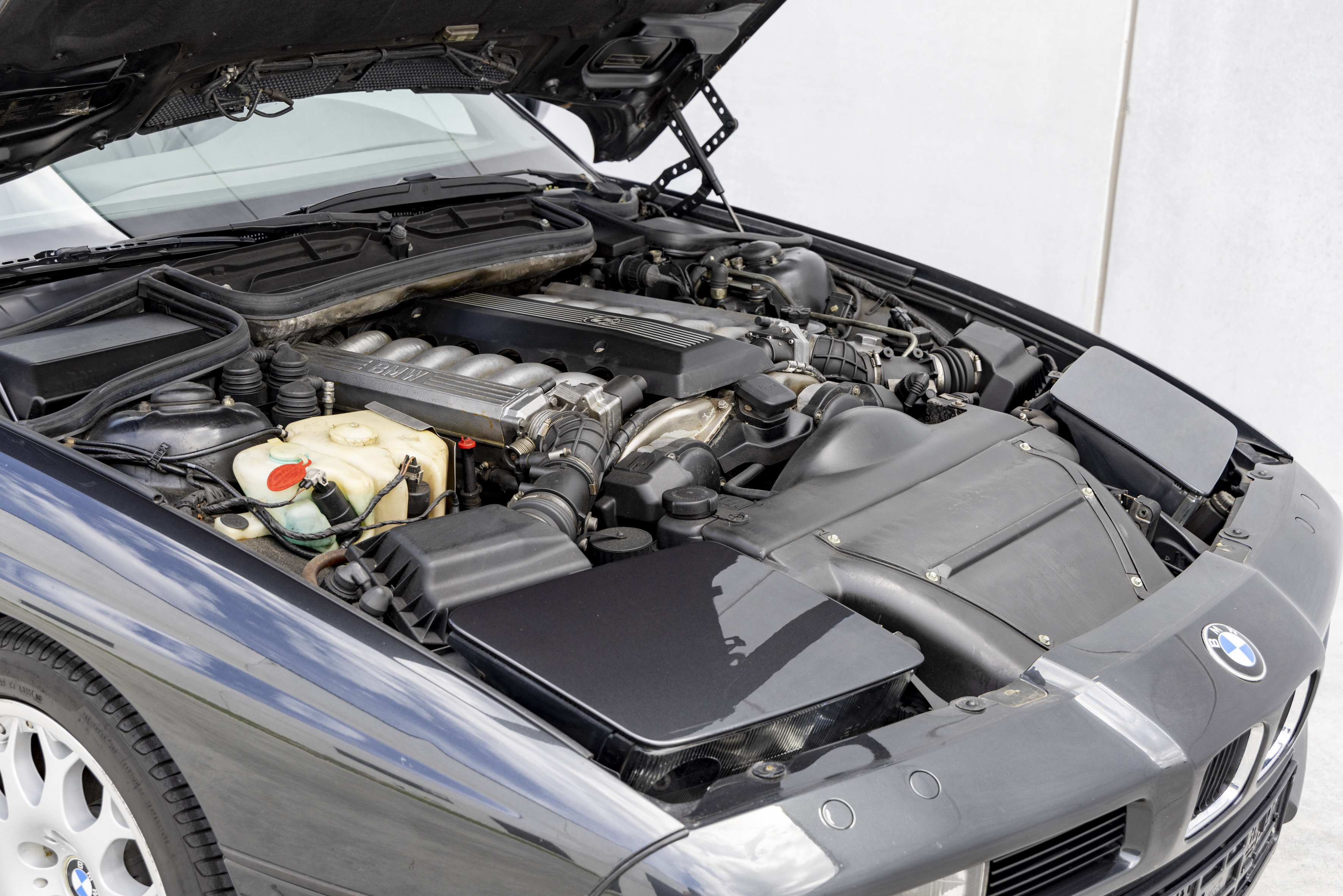 1990 BMW (E31) 850i - Manual for sale by auction in Waregem, West ...