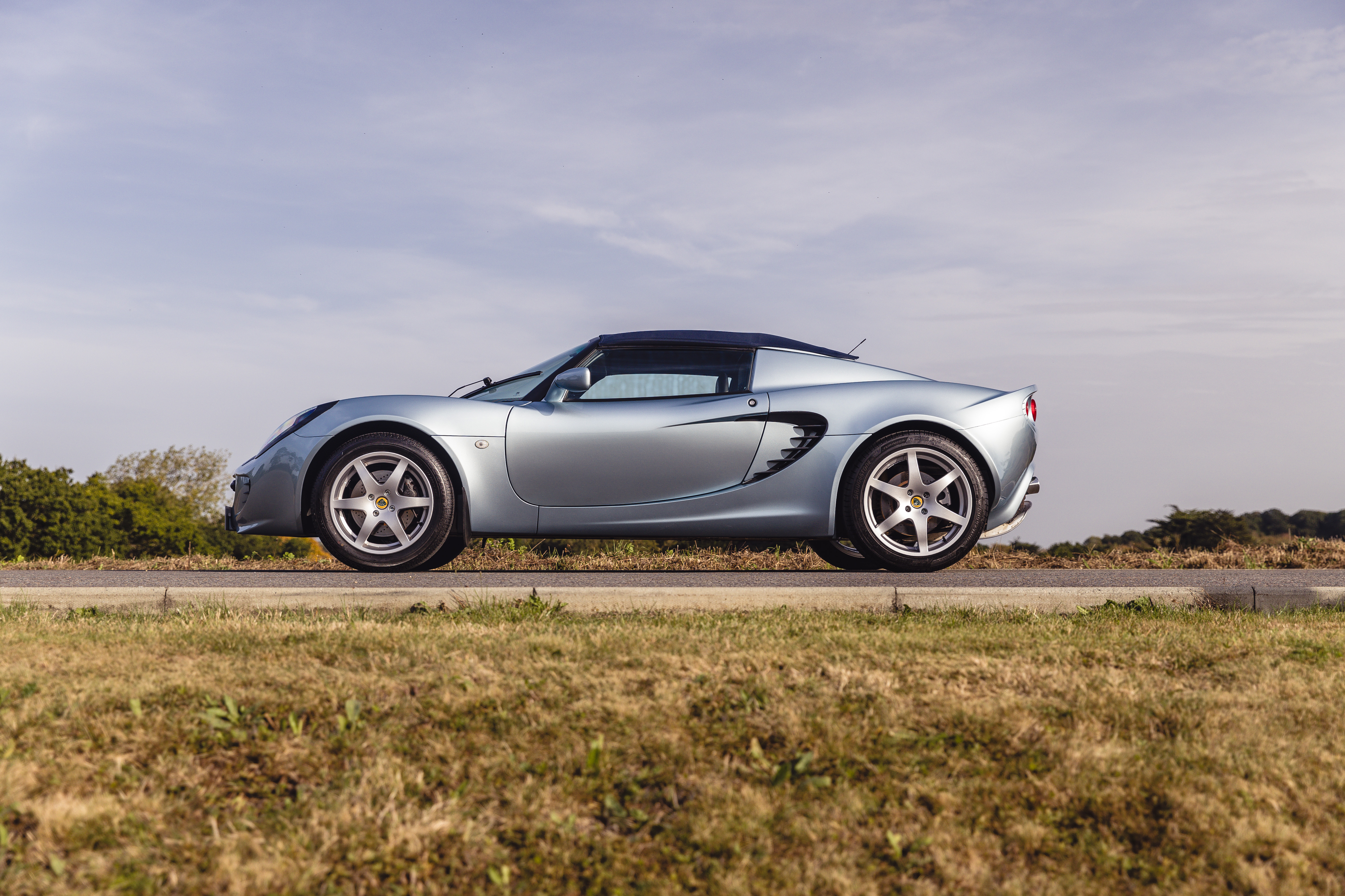 2001 Lotus Elise S2 - 10,874 Miles for sale by auction in Essex, United ...