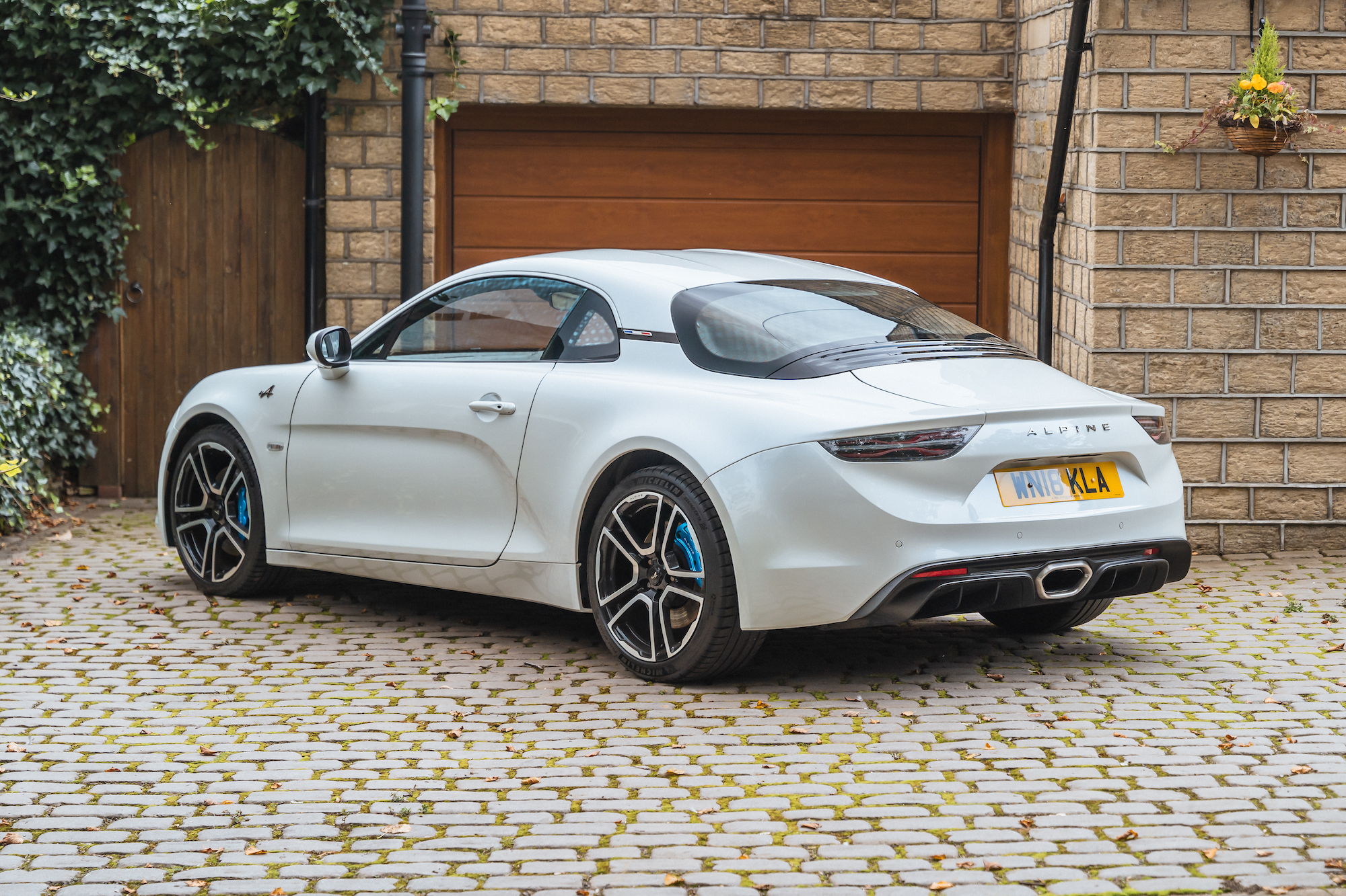 2018 Alpine A110 Premiere Edition for sale by auction in Huddersfield ...