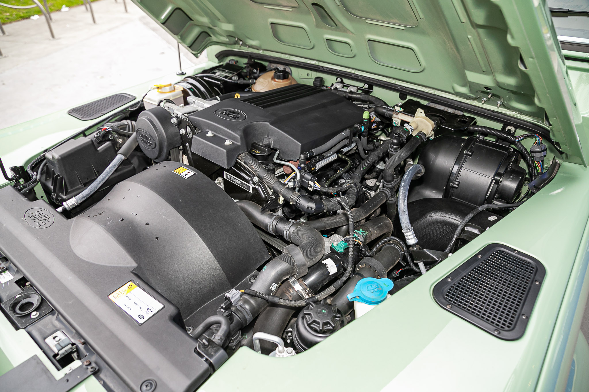 2015 Land Rover Defender 90 Heritage for sale by auction in Docklands ...