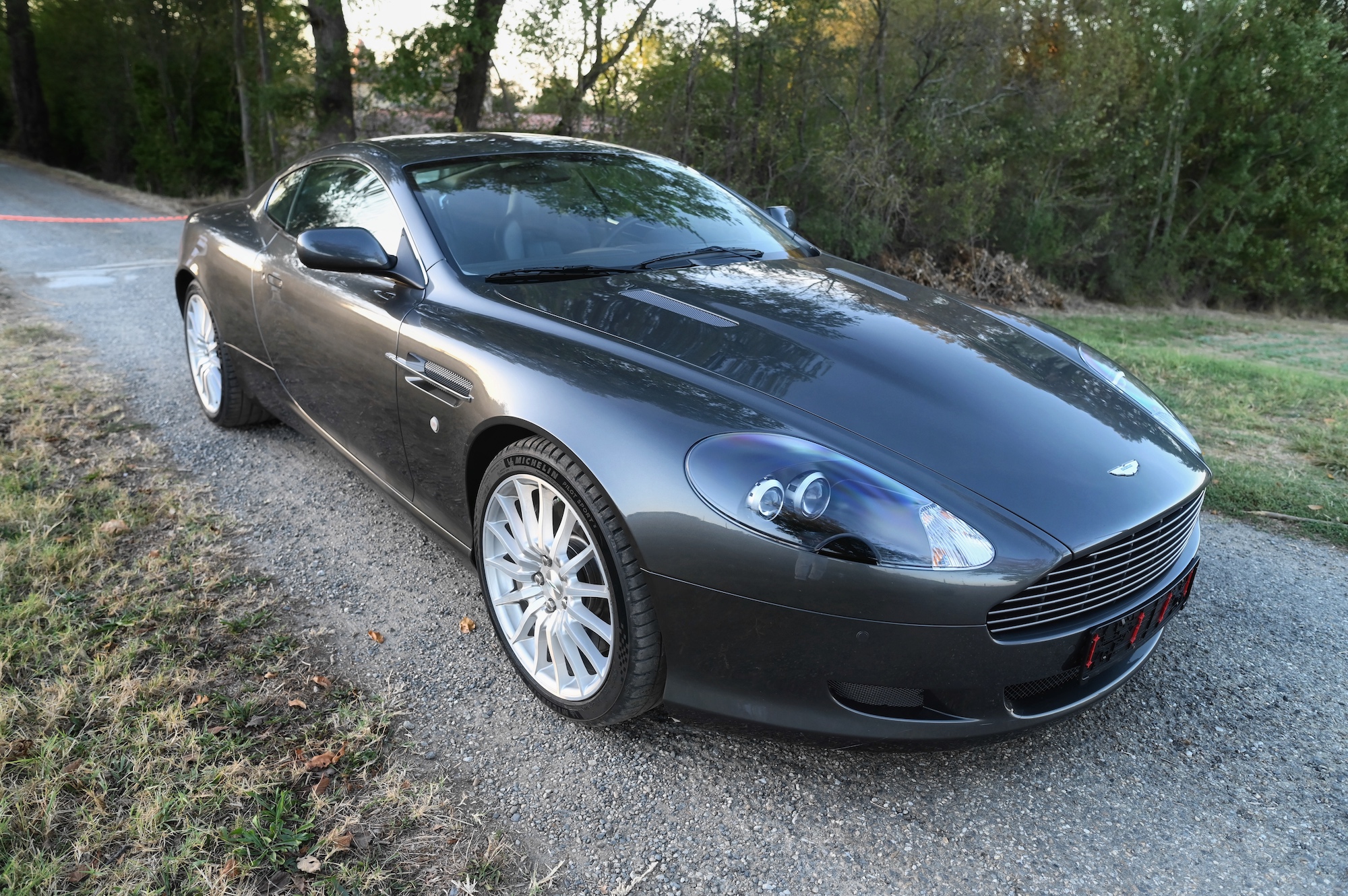 2007 Aston Martin DB9 - Manual - 18,000 KM for sale by auction in ...