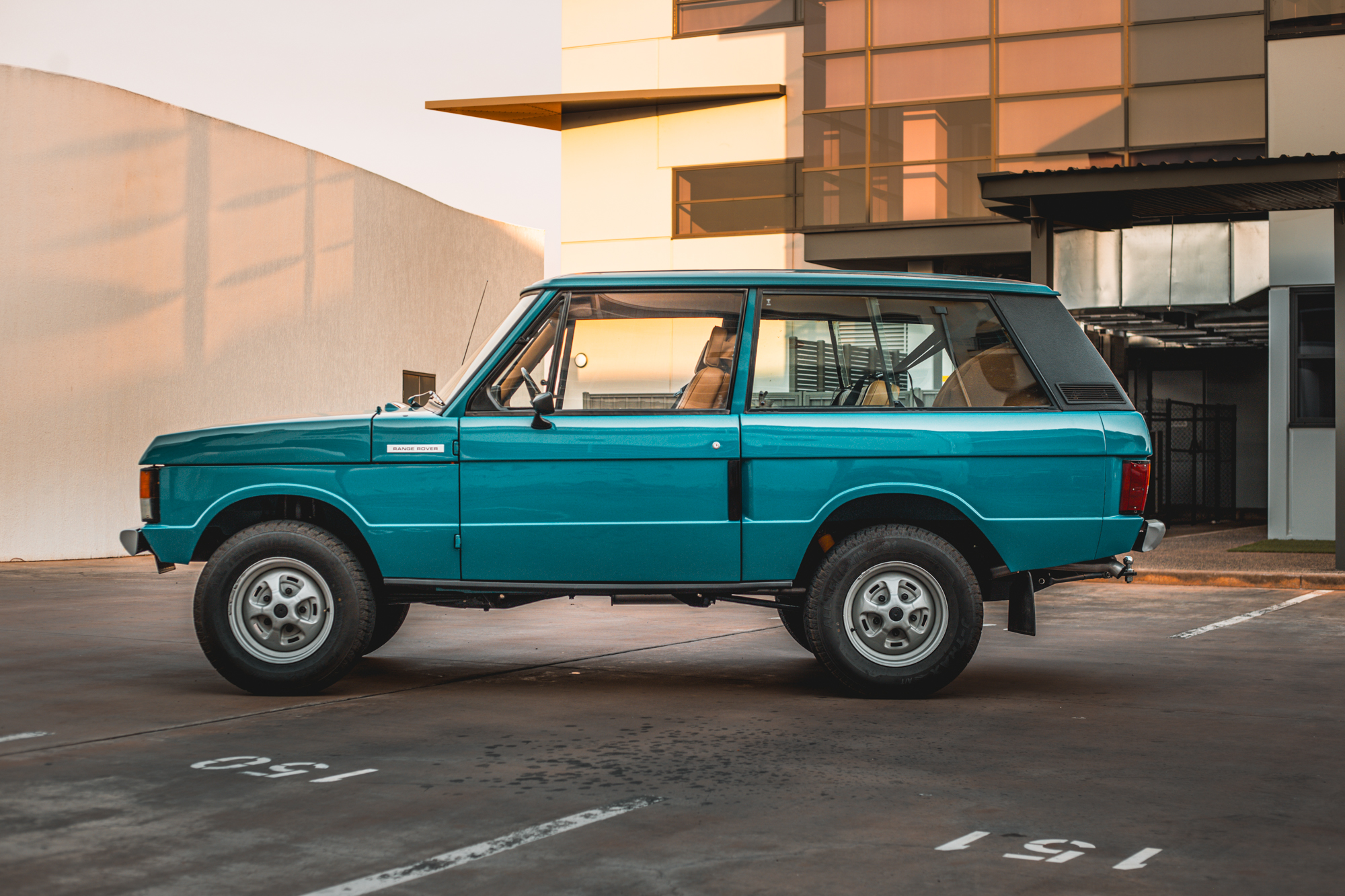 1975 Range Rover Classic 2 Door 'Suffix D' for sale by auction in ...