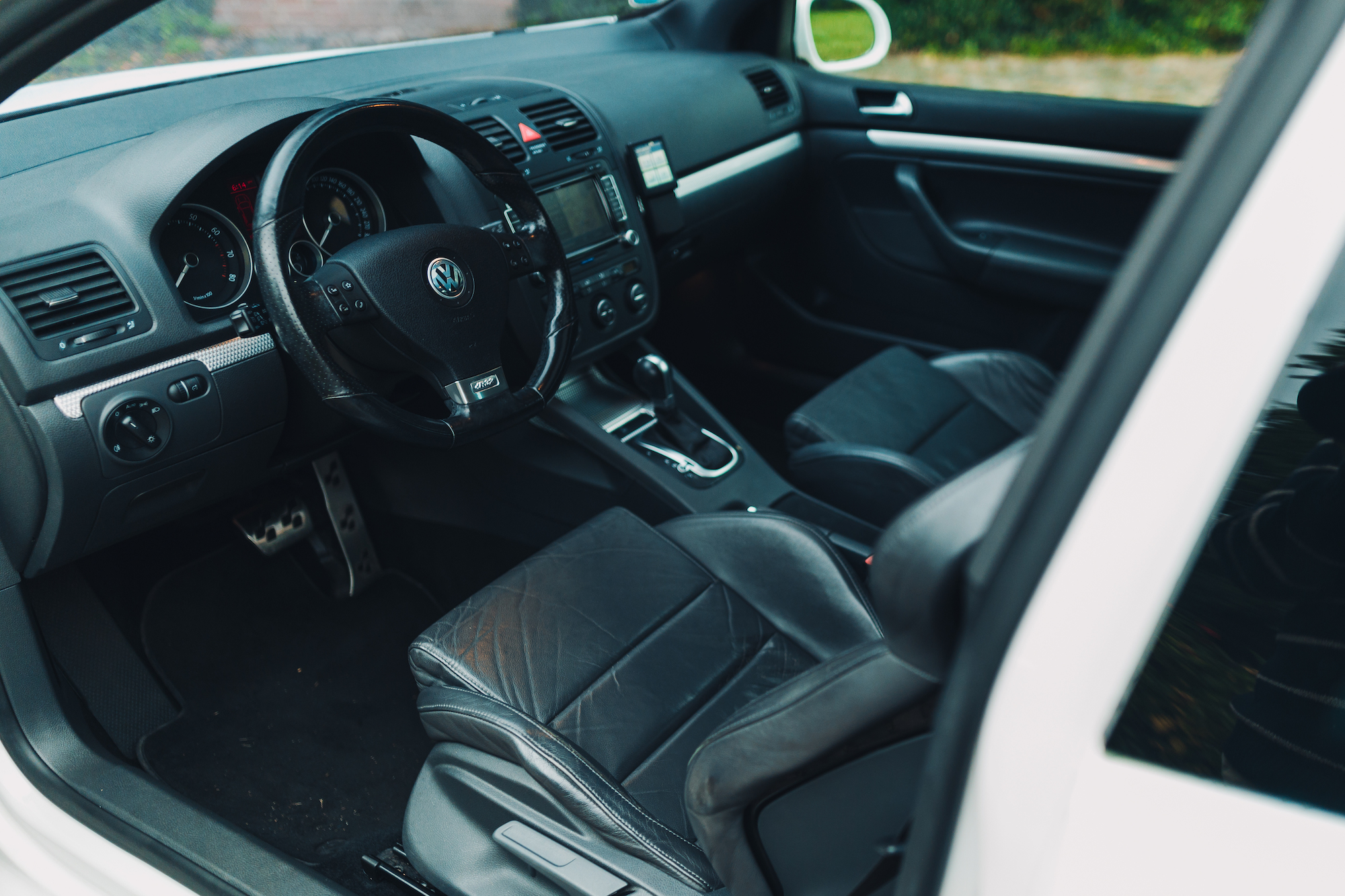2008 Volkswagen Golf (Mk5) R32 for sale by auction in Bedburg, Germany