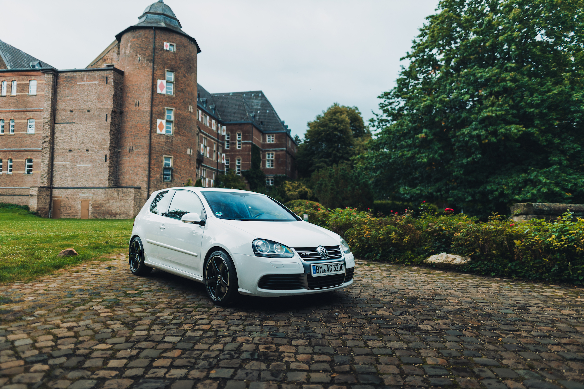 2008 Volkswagen Golf (Mk5) R32 for sale by auction in Bedburg, Germany