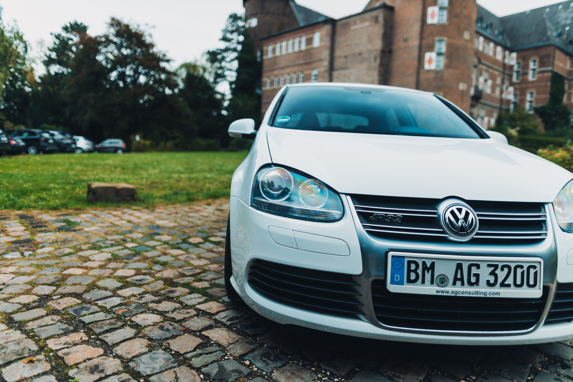 2008 Volkswagen Golf (Mk5) R32 for sale by auction in Bedburg, Germany