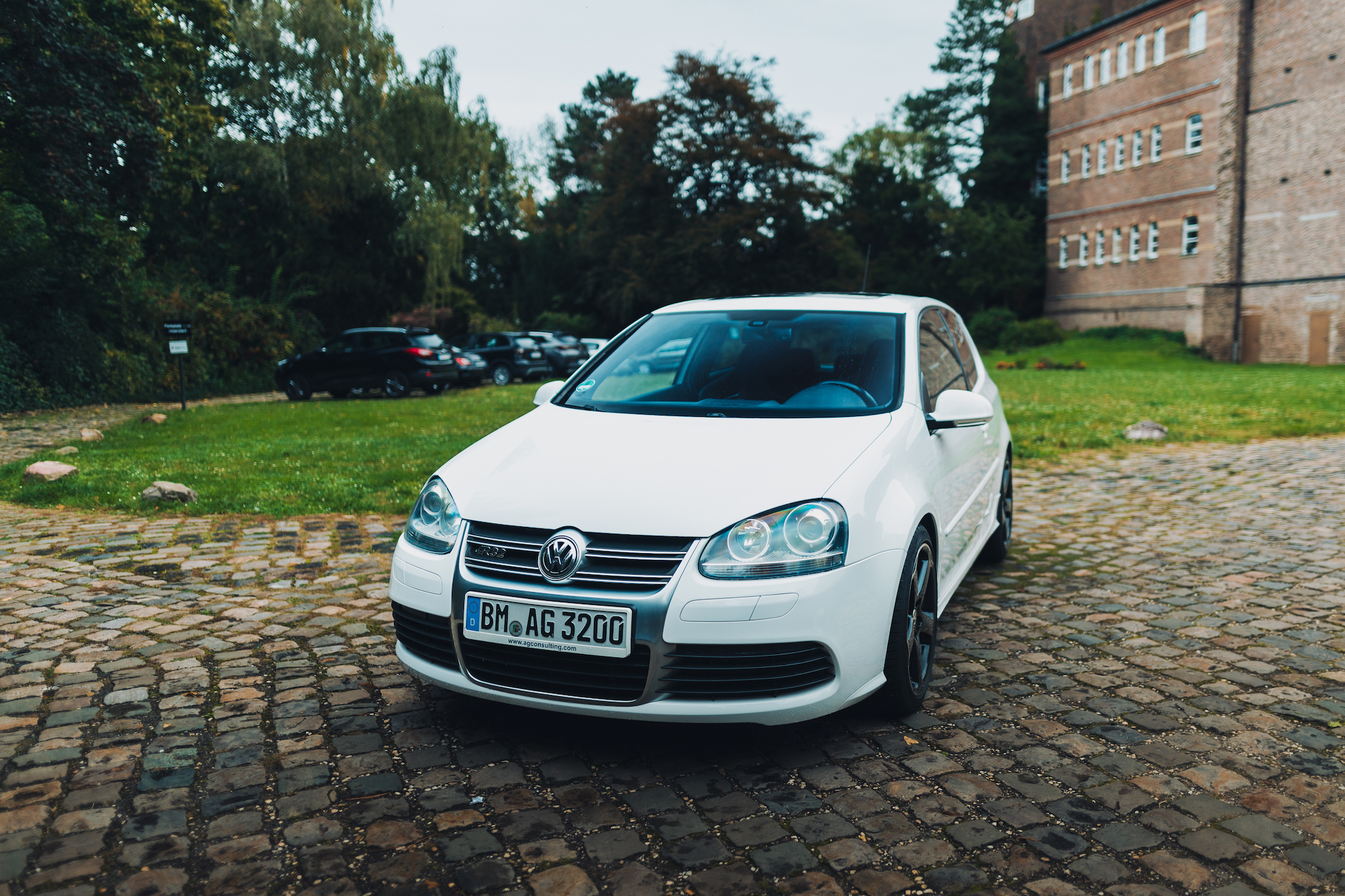 2008 Volkswagen Golf (Mk5) R32 for sale by auction in Bedburg, Germany
