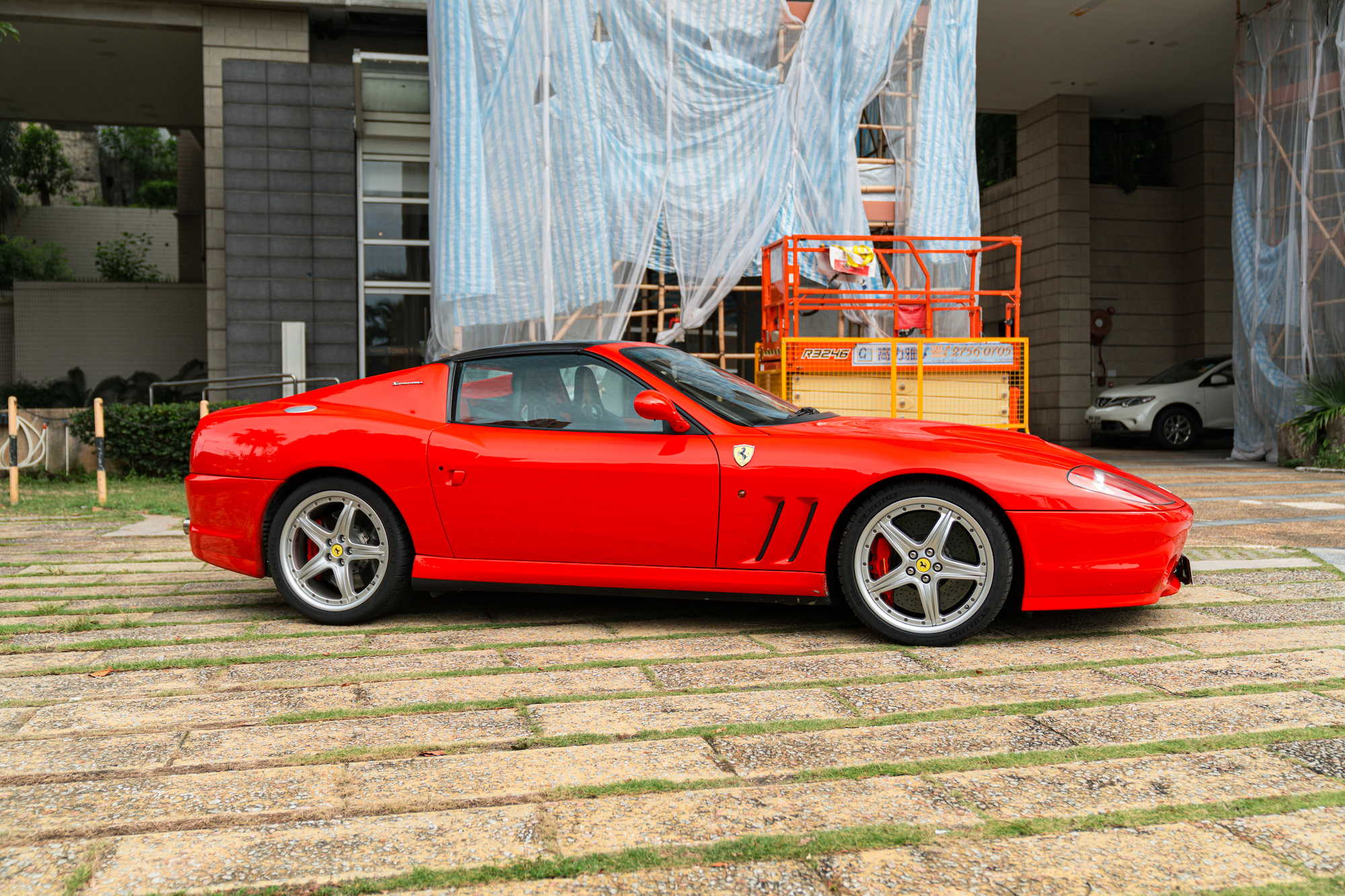 2005 Ferrari 575 Superamerica F1 - HK Registered for sale by auction in ...