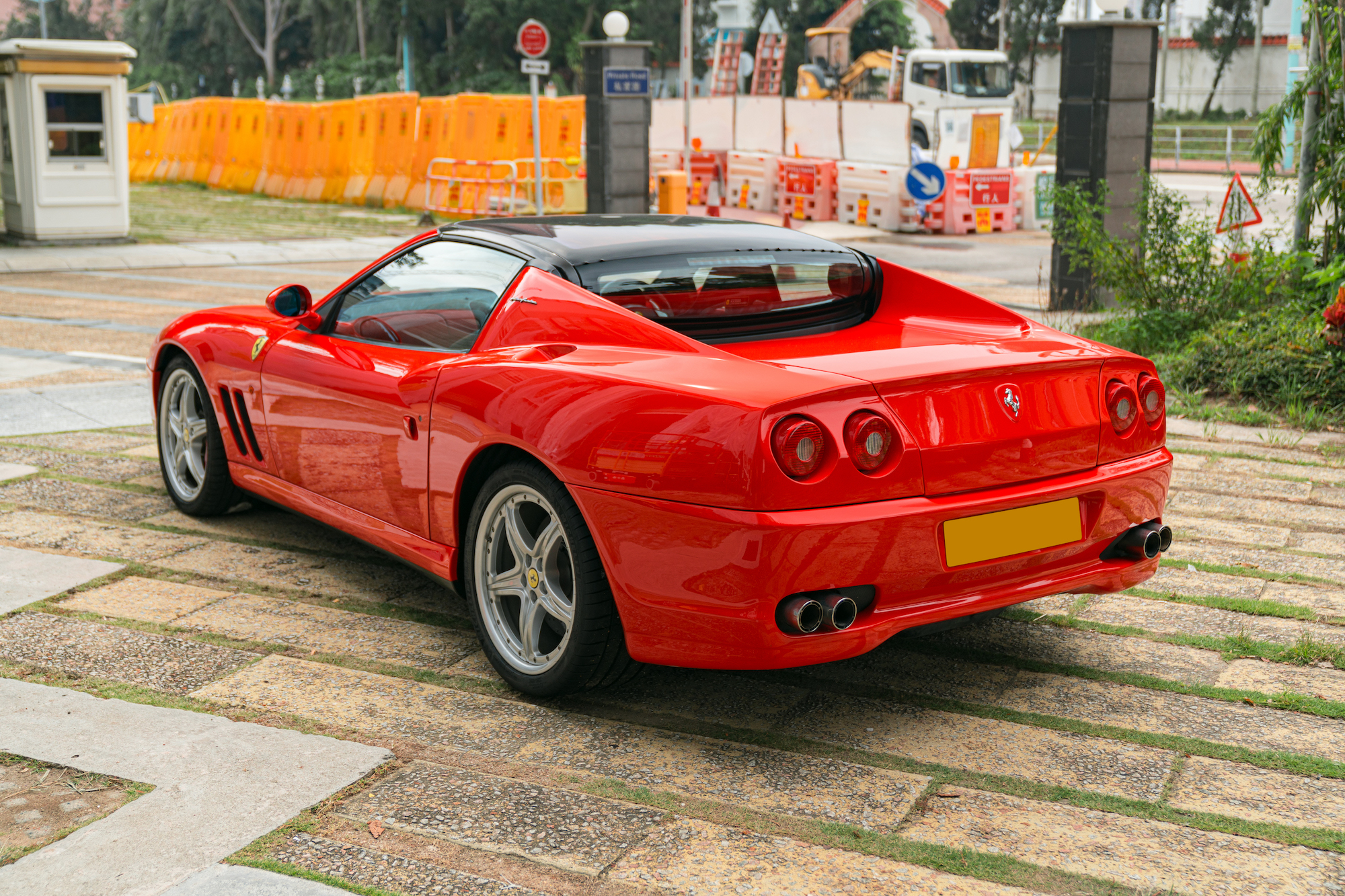 2005 Ferrari 575 Superamerica F1 - HK Registered for sale by auction in ...