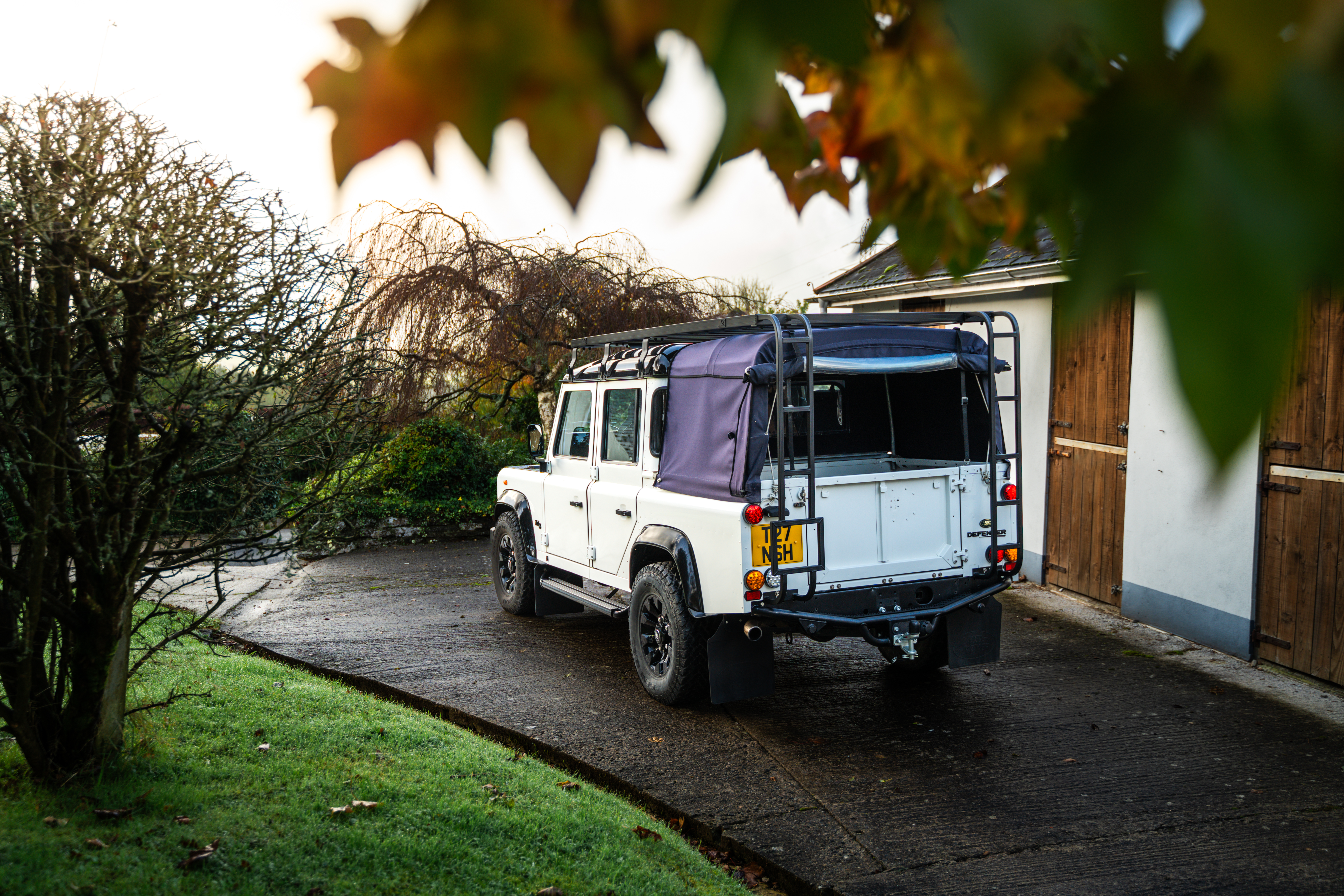 2004 Land Rover Defender 110 TD5 Double Cab Pick Up for sale by auction ...