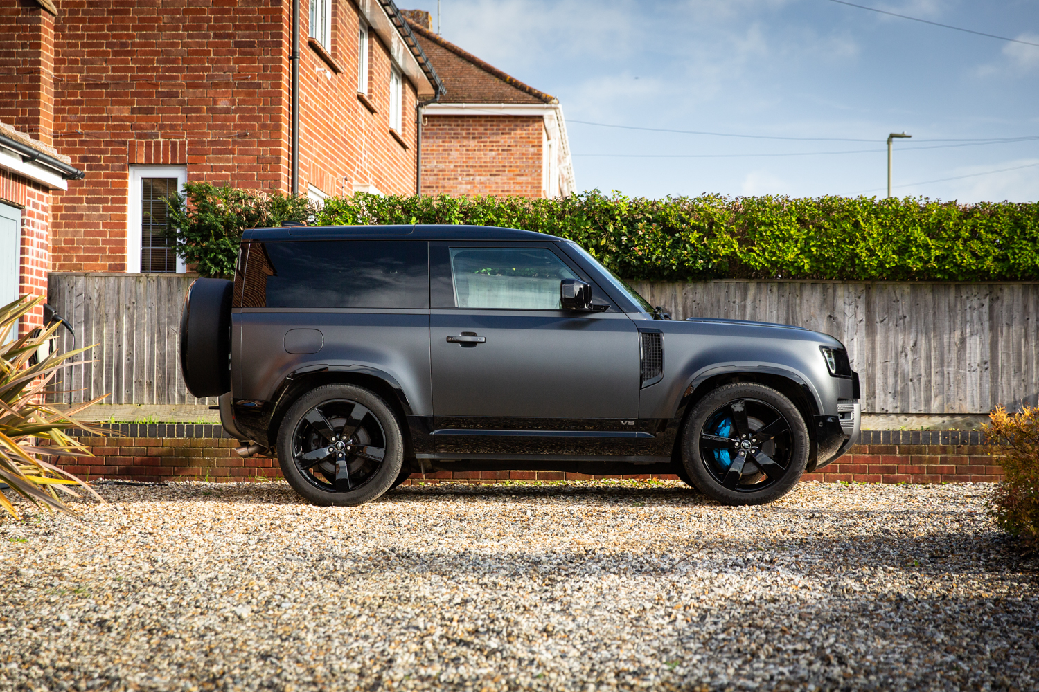 2021 Land Rover Defender 90 V8 - Carpathian Edition for sale by auction ...