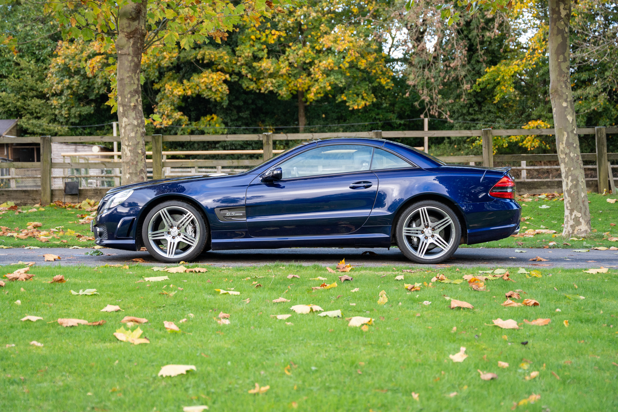 2009 Mercedes-Benz (R230) SL63 AMG for sale by auction in Copthorne ...