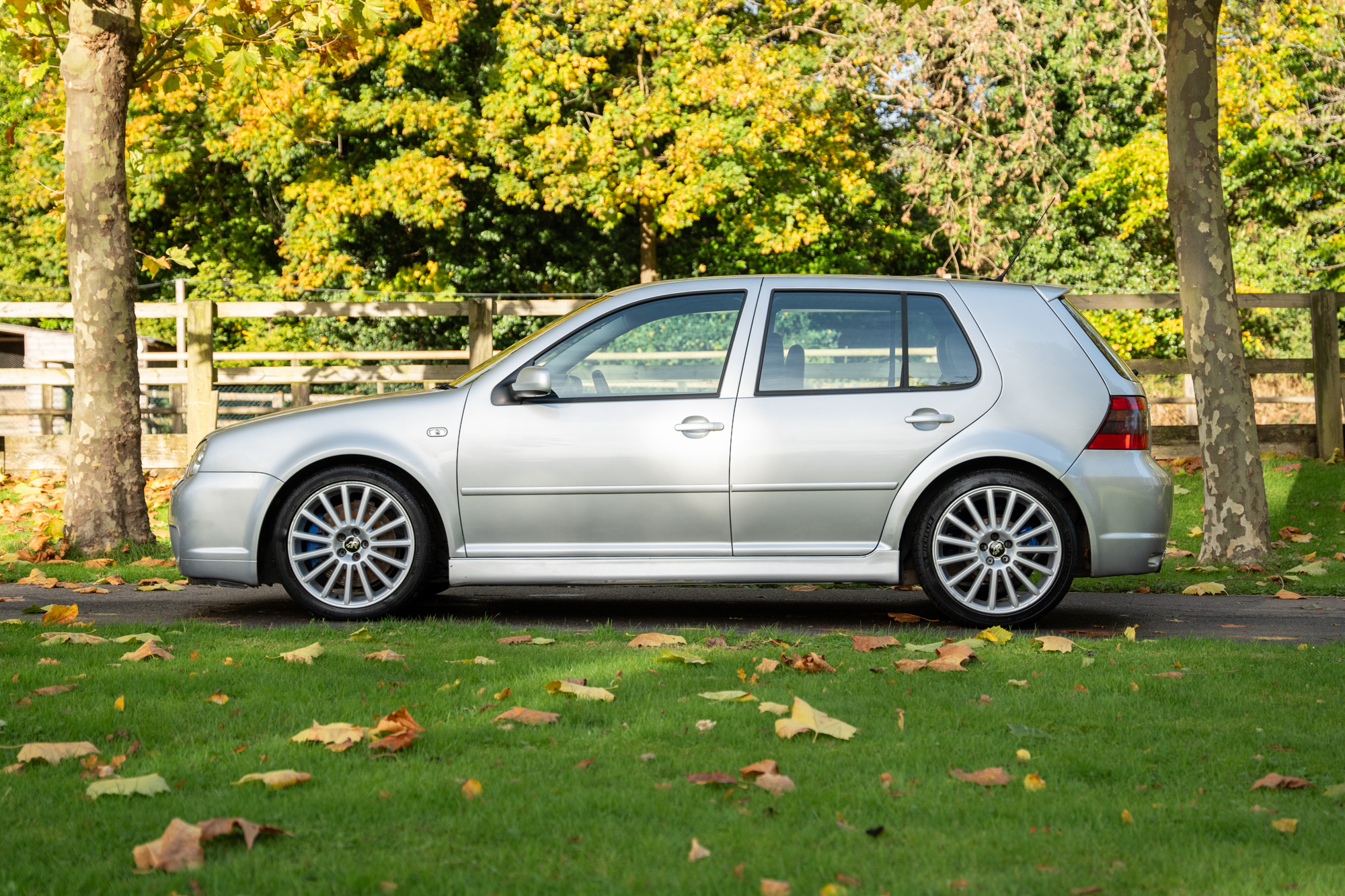 2003 Volkswagen Golf (MK4) R32 for sale by auction in Copthorne, West ...