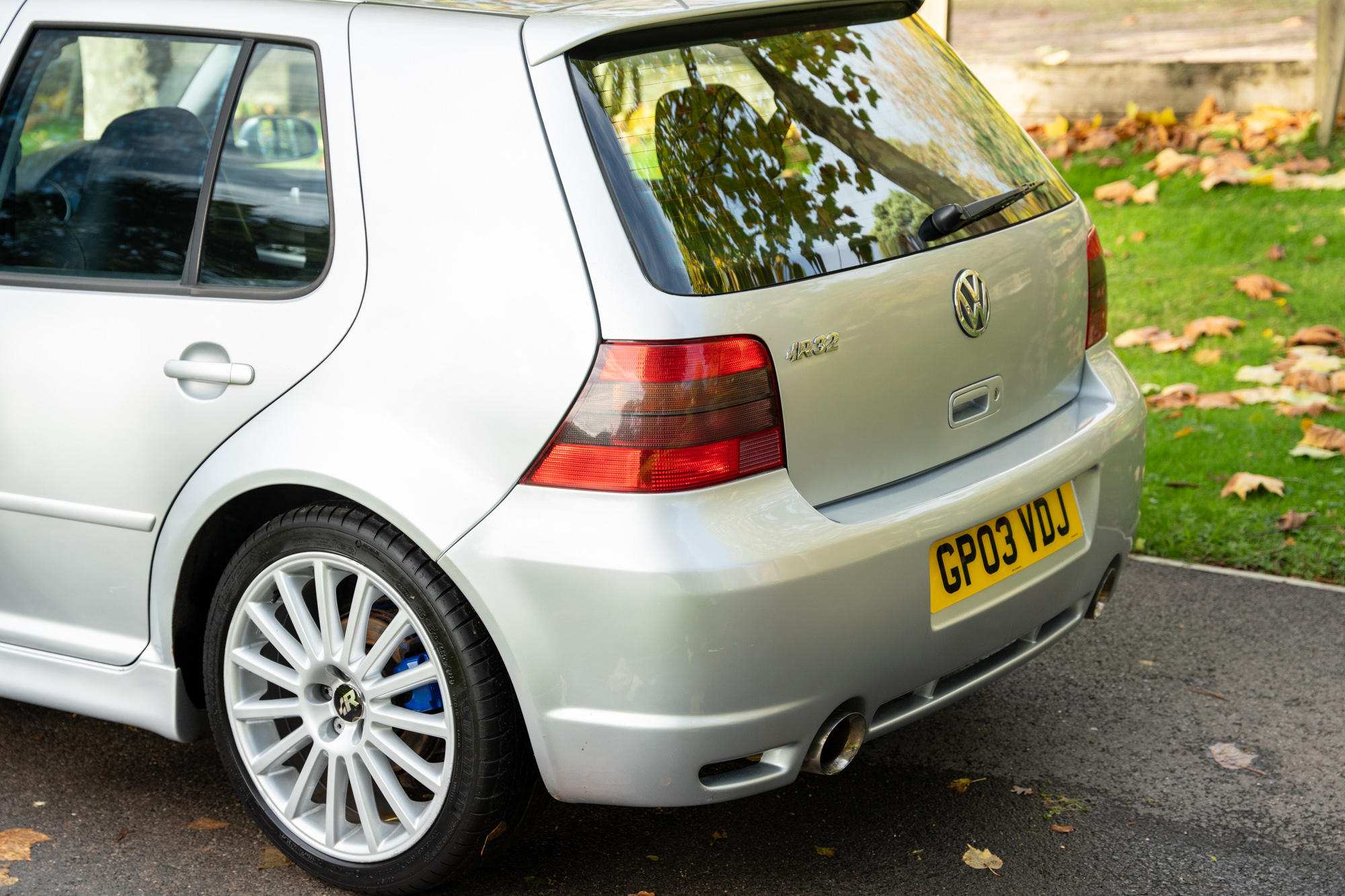 2003 Volkswagen Golf (MK4) R32 for sale by auction in Copthorne, West ...