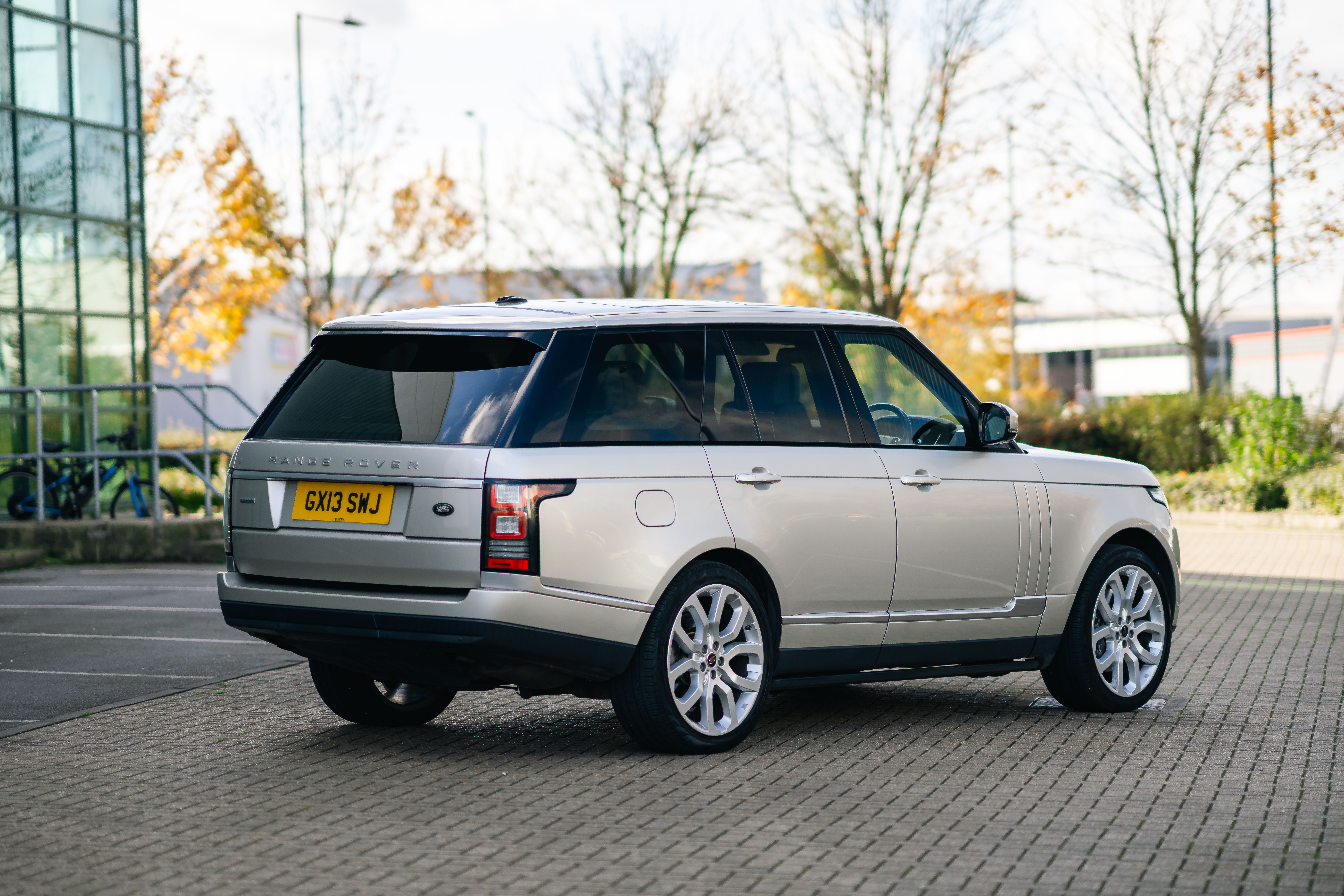 2013 Range Rover Autobiography 5.0 V8 for sale by auction in London ...