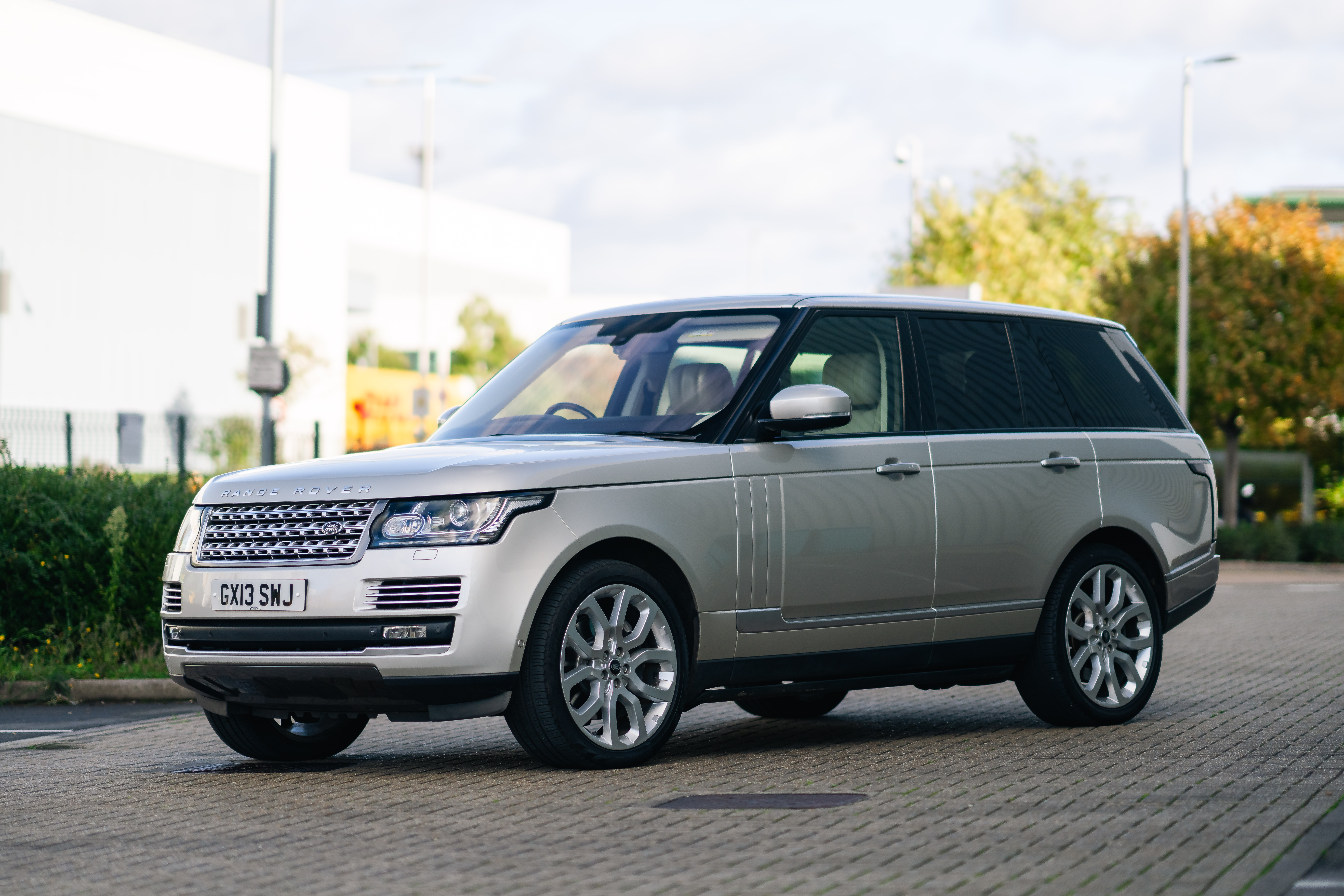 2013 Range Rover Autobiography 5.0 V8 for sale by auction in London ...