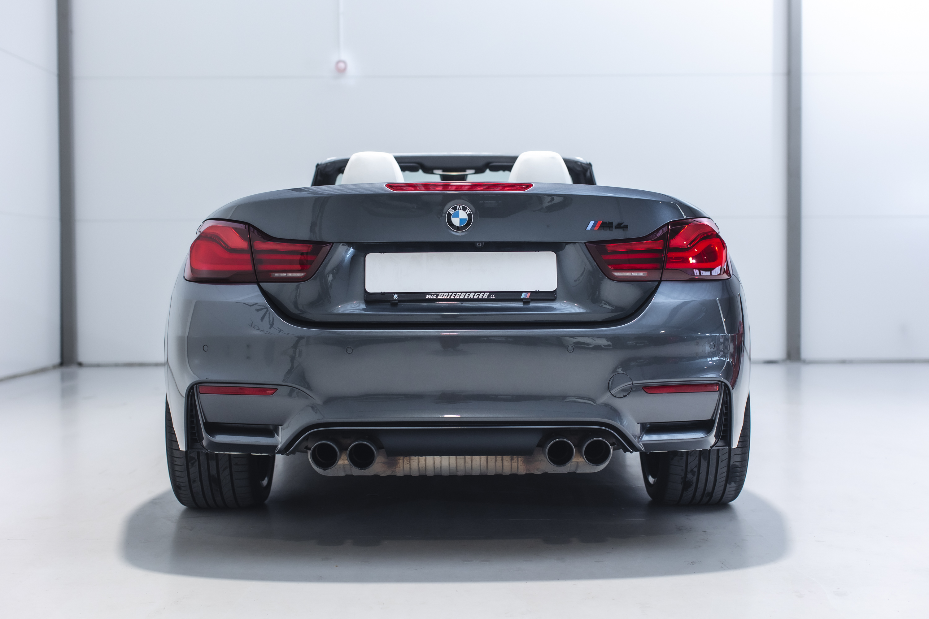 2020 BMW (F83) M4 Convertible for sale by auction in Uppsala, Sweden